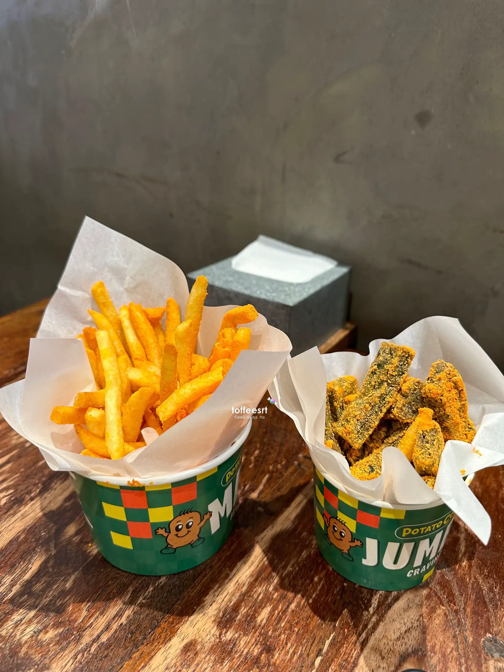 กุยช่ายทอดกรอบ เจ้าดังขายในห้าง สาวกของทอดห้ามพลาด | แกลเลอรีที่โพสต์โดย toffeesrt | Lemon8