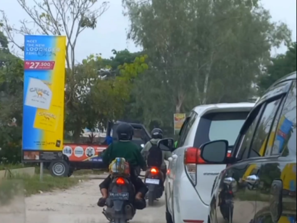 Sisi Lain Jalan & Trotoar di Pekanbaru | Video dipublikasikan oleh Mr. Uda | Lemon8