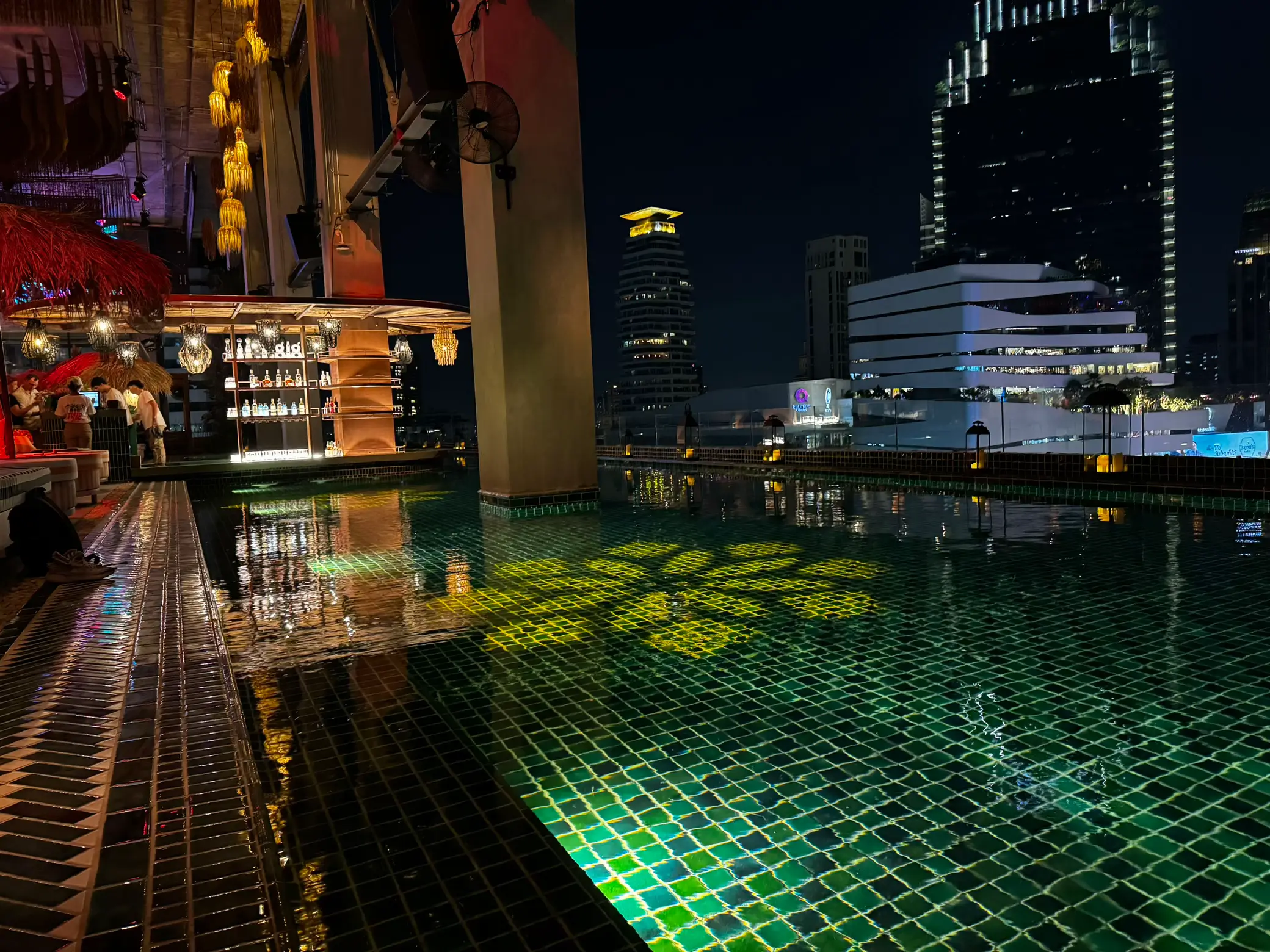 Tribe Sky Beach Club 🏖️ in Bangkok สายปาร์ตี้ไม่ควรพลาด | แกลเลอรีที่ ...