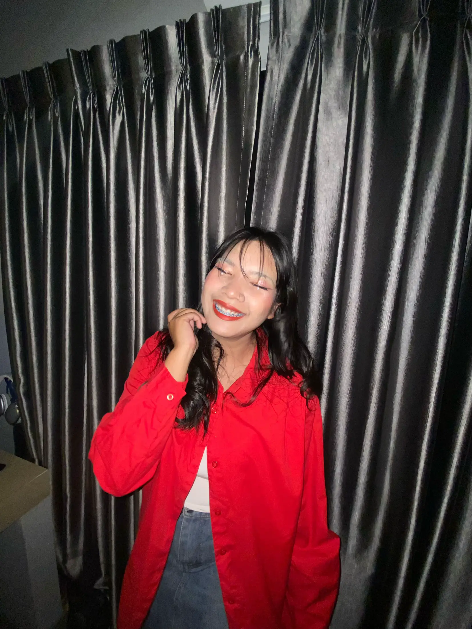 ติดเพชรให้หน้าเฟี้ยว💄💖 | แกลเลอรีที่โพสต์โดย Bua Bua | Lemon8