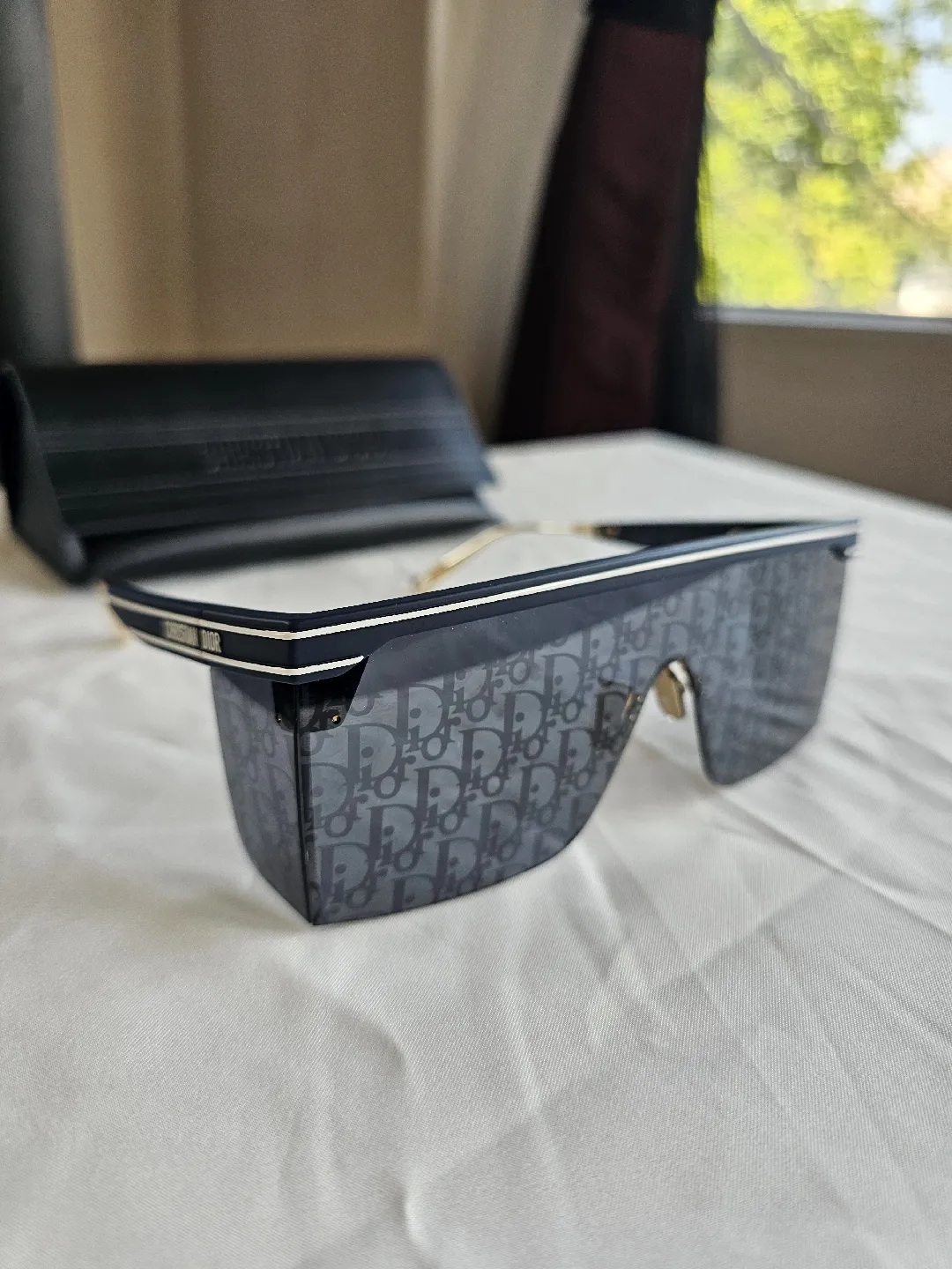 แว่นDior ใส่แล้วสวยมาก⭐️ | แกลเลอรีที่โพสต์โดย เจ้าหญิงจูน | Lemon8