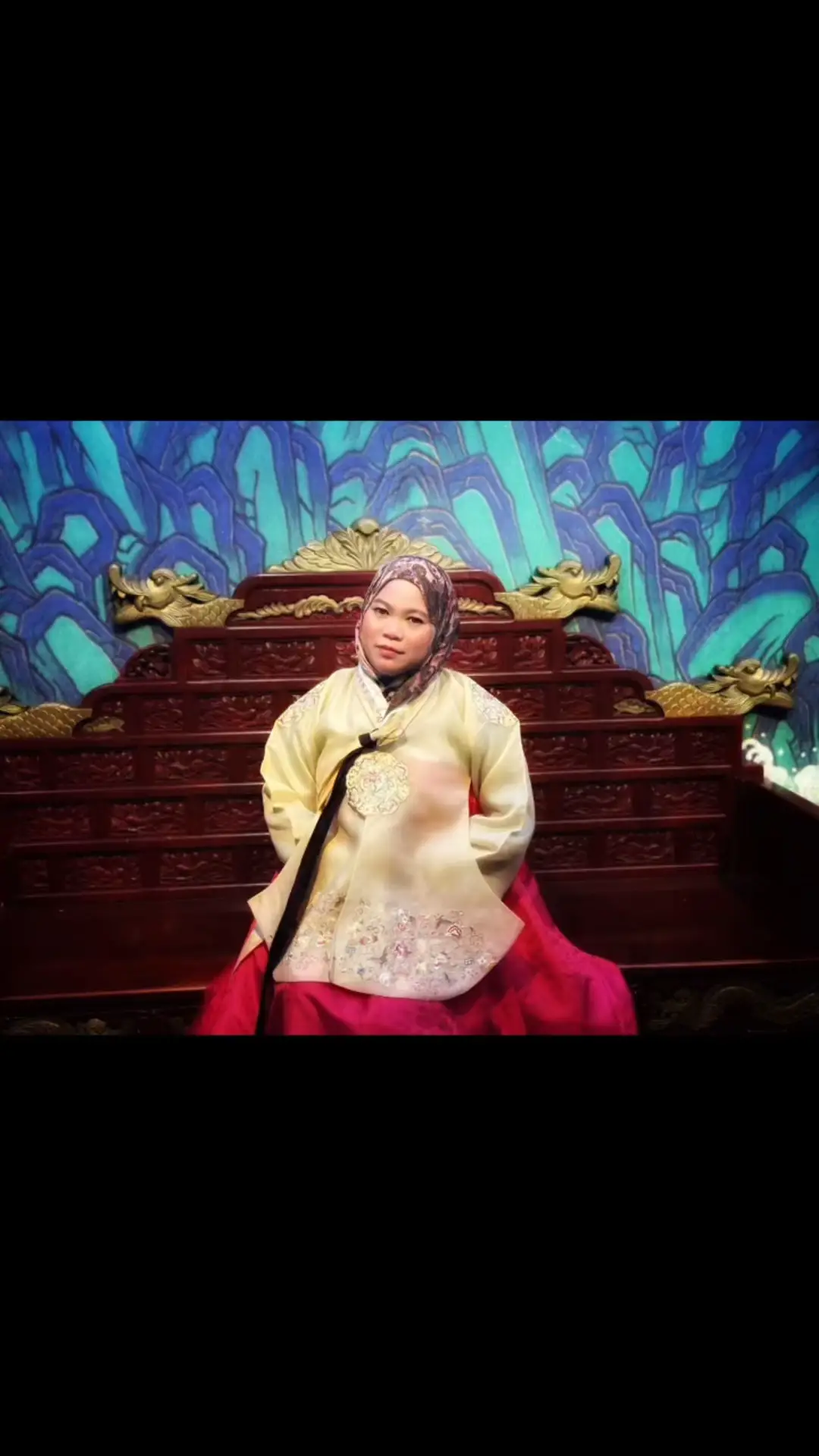 Wearing Hanbok (Korea Traditional Costume) | Video diterbitkan oleh Aishah Chen | Lemon8