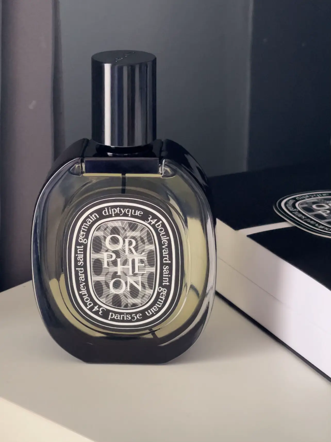 คิดไม่ผิดที่ซื้อ DIPTYQUE Orpheon 🖤 | แกลเลอรีที่โพสต์โดย PareCyn | Lemon8