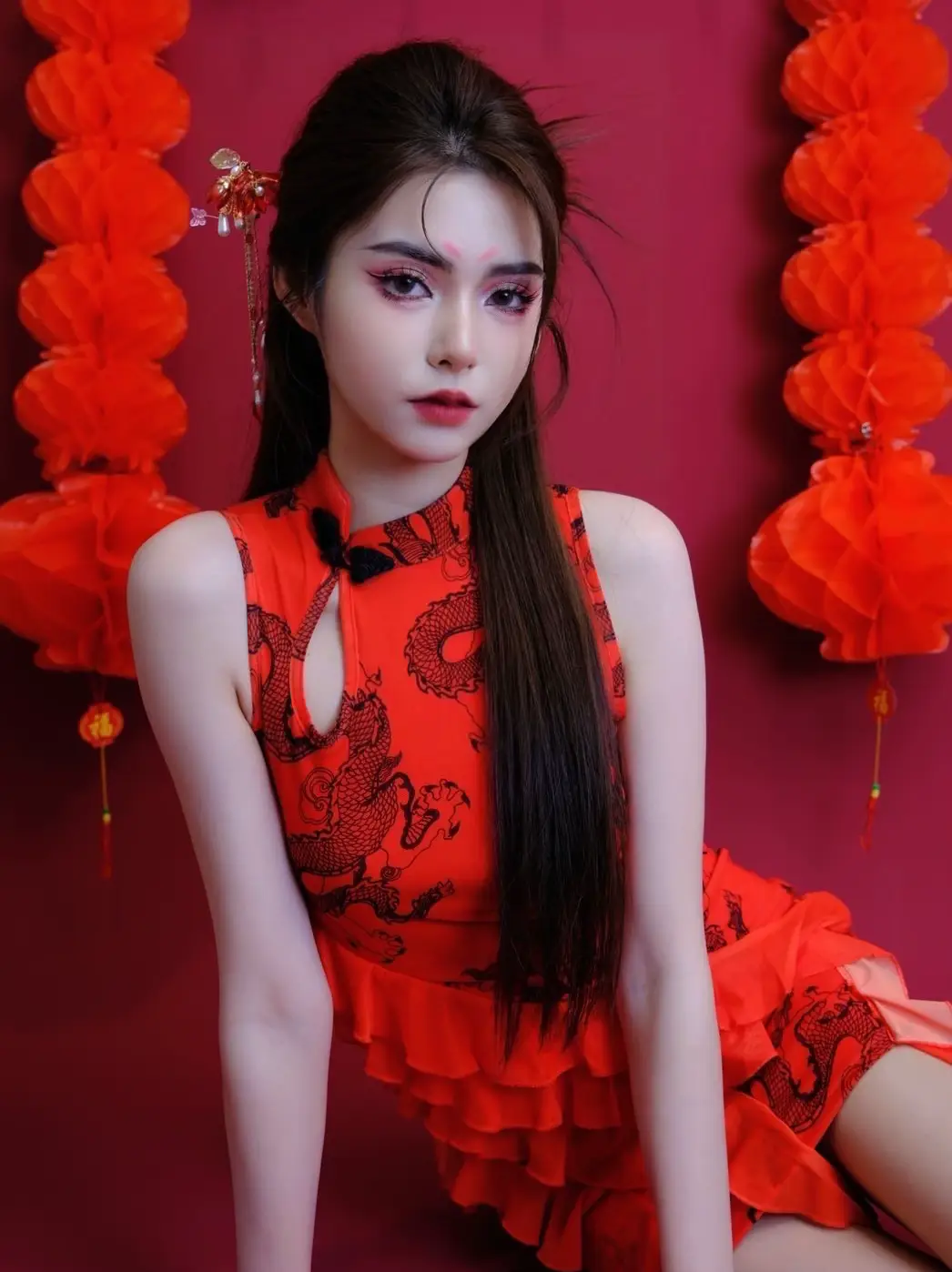 ไอเดียแต่งลุควันตรุษจีน | แกลเลอรีที่โพสต์โดย Cherie.pride | Lemon8