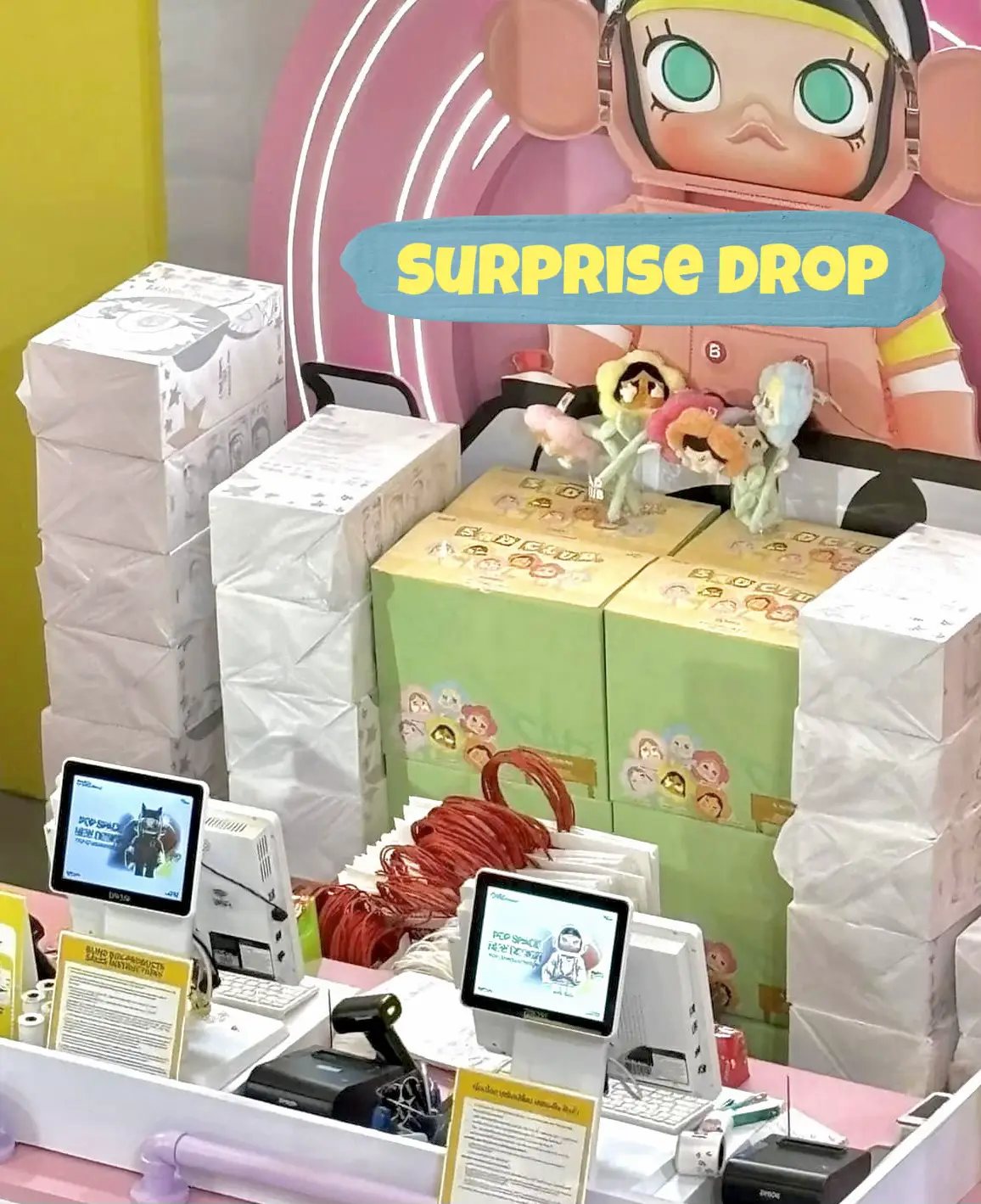 กดคิวไปซื้อ Labubu V.2 ยก BOX🤩🔥 | แกลเลอรีที่โพสต์โดย giffson ツ | Lemon8