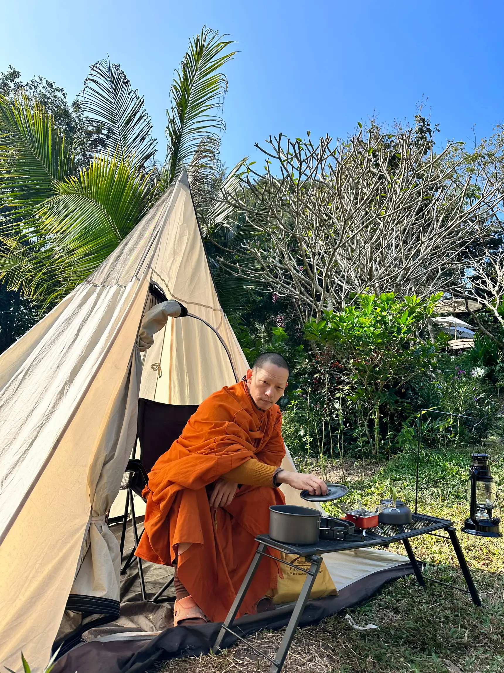 มาๆๆ แคมป์ปิ้งๆ | แกลเลอรีที่โพสต์โดย Jazper Chan | Lemon8