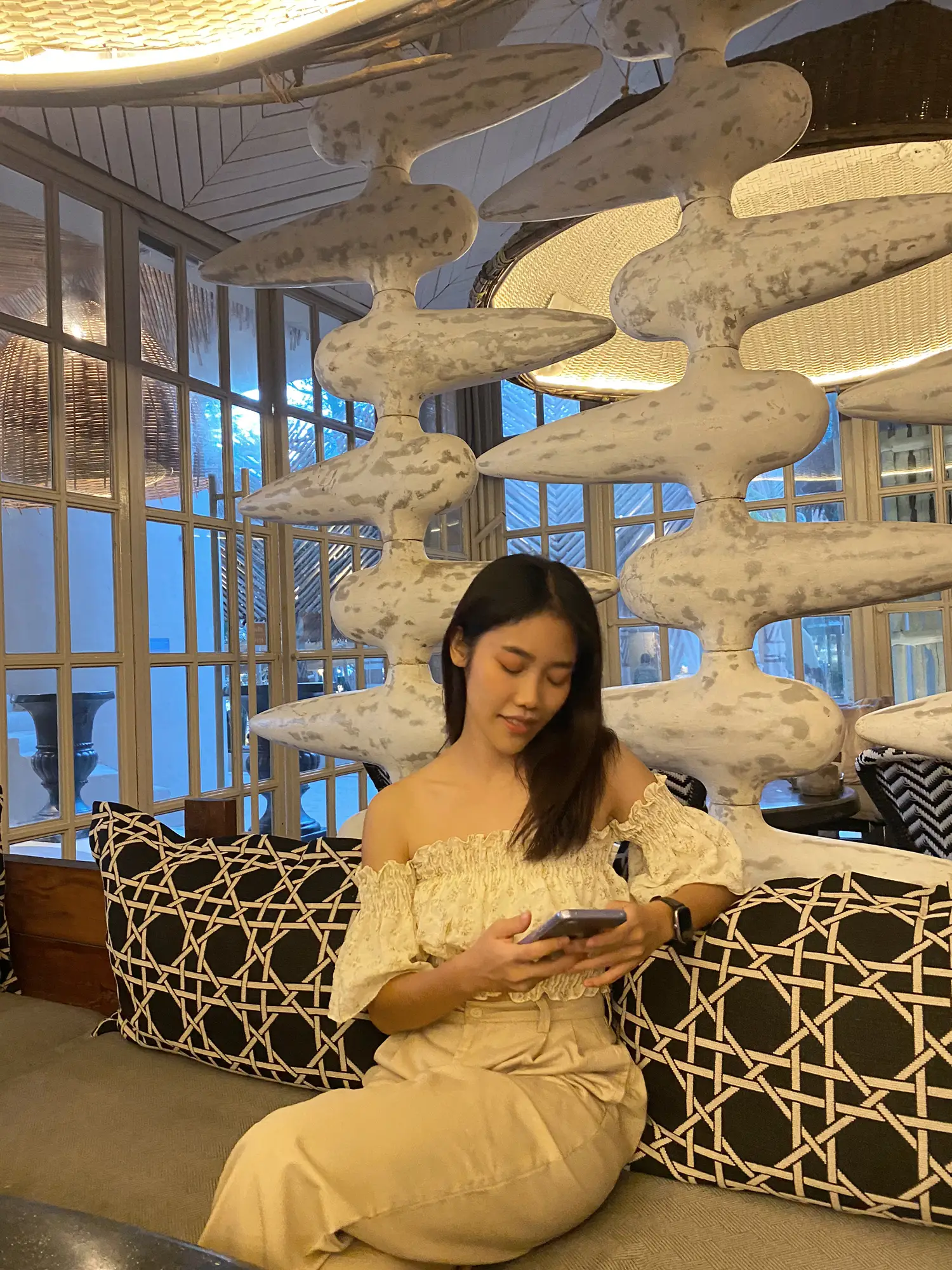 The Glass House Boho ร้านชิลริมทะเลวิวพระอาทิตย์ตก พัทยา | แกลเลอรีที่ ...