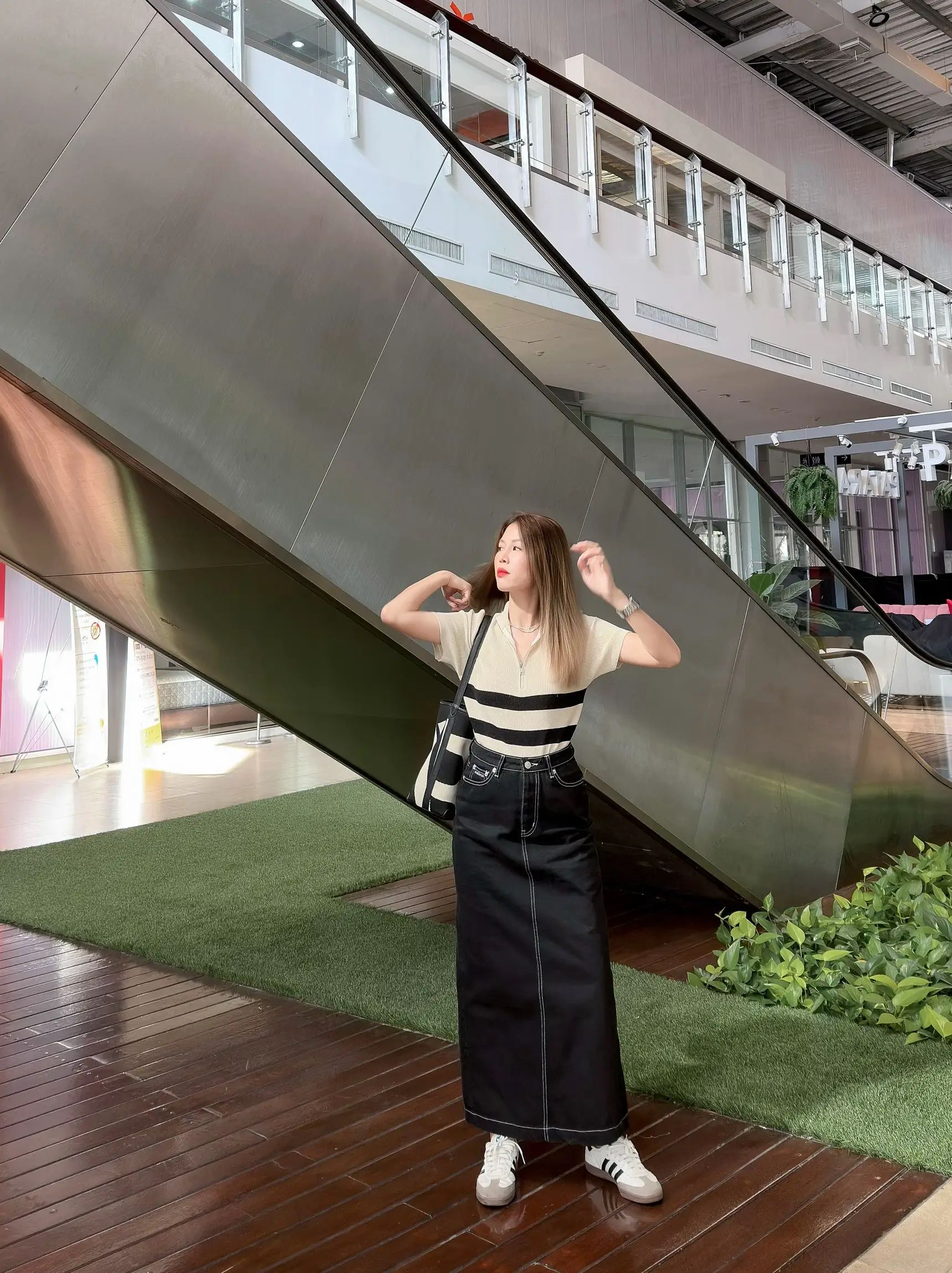 OOTD EP.68 แต่งตัวไปทำงานวันแรกหลังปีใหม่ | แกลเลอรีที่โพสต์โดย Tontaey Story | Lemon8