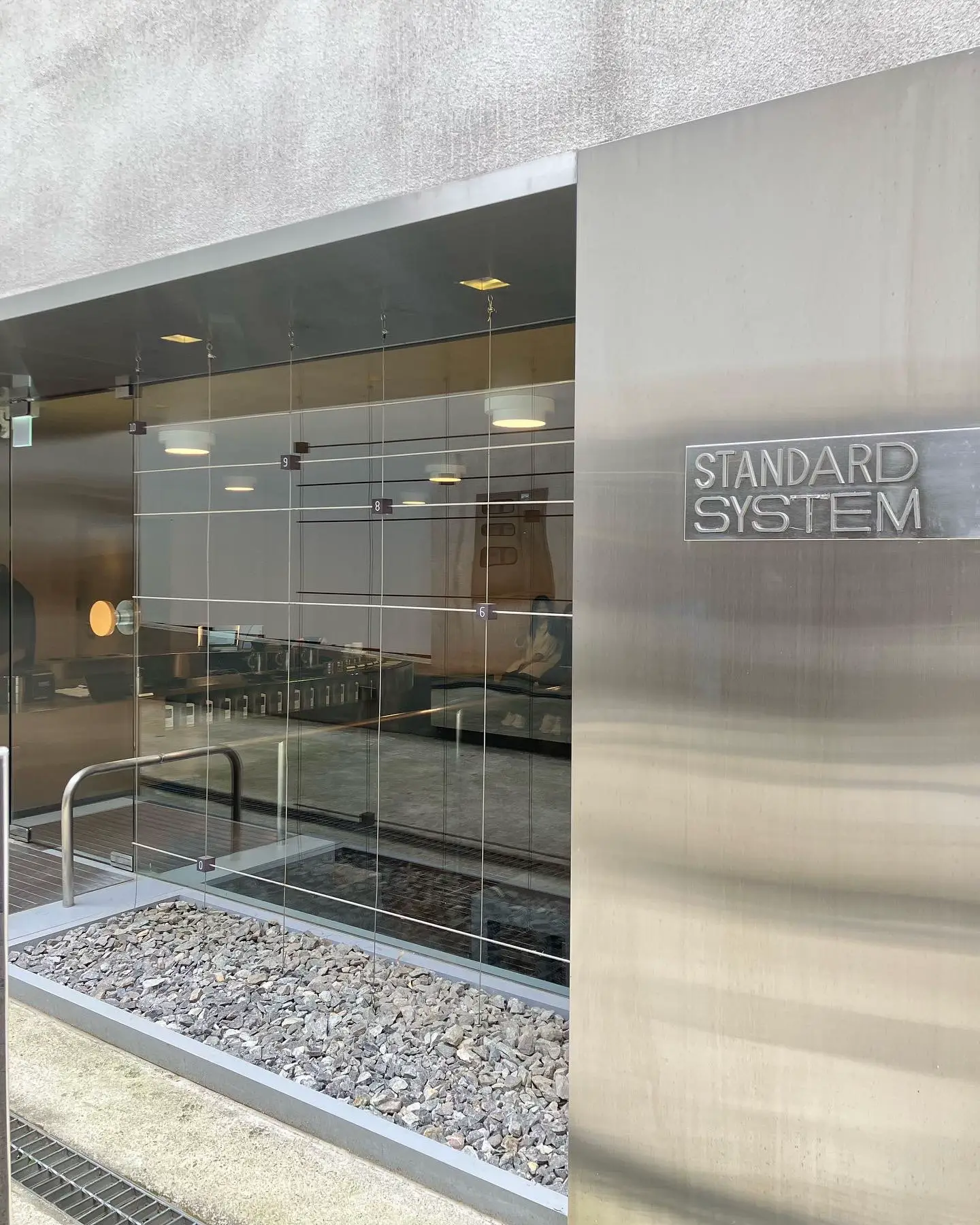 คาเฟ่ดีย์ย่าน Cheongdam เกาหลี : STANDARD SYSTEM | แกลเลอรีที่โพสต์โดย ...