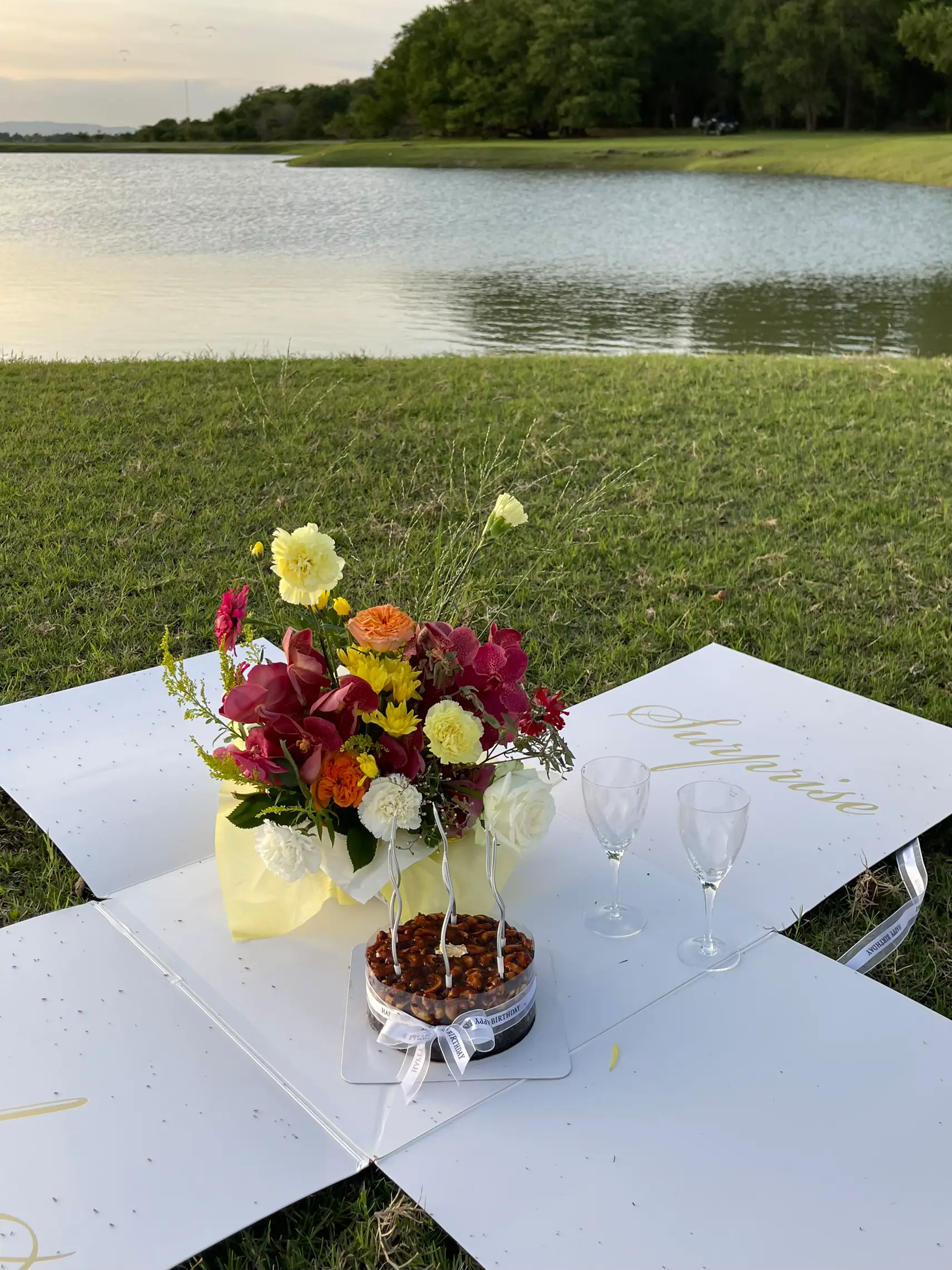 Good vibes with a birthday | แกลเลอรีที่โพสต์โดย Nirut H. | Lemon8