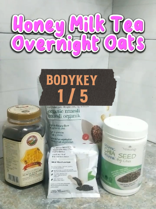 HONEY MILK TEA OVERNIGHT OATS🥣🤤 | Video diterbitkan oleh Lya Shida | Lemon8