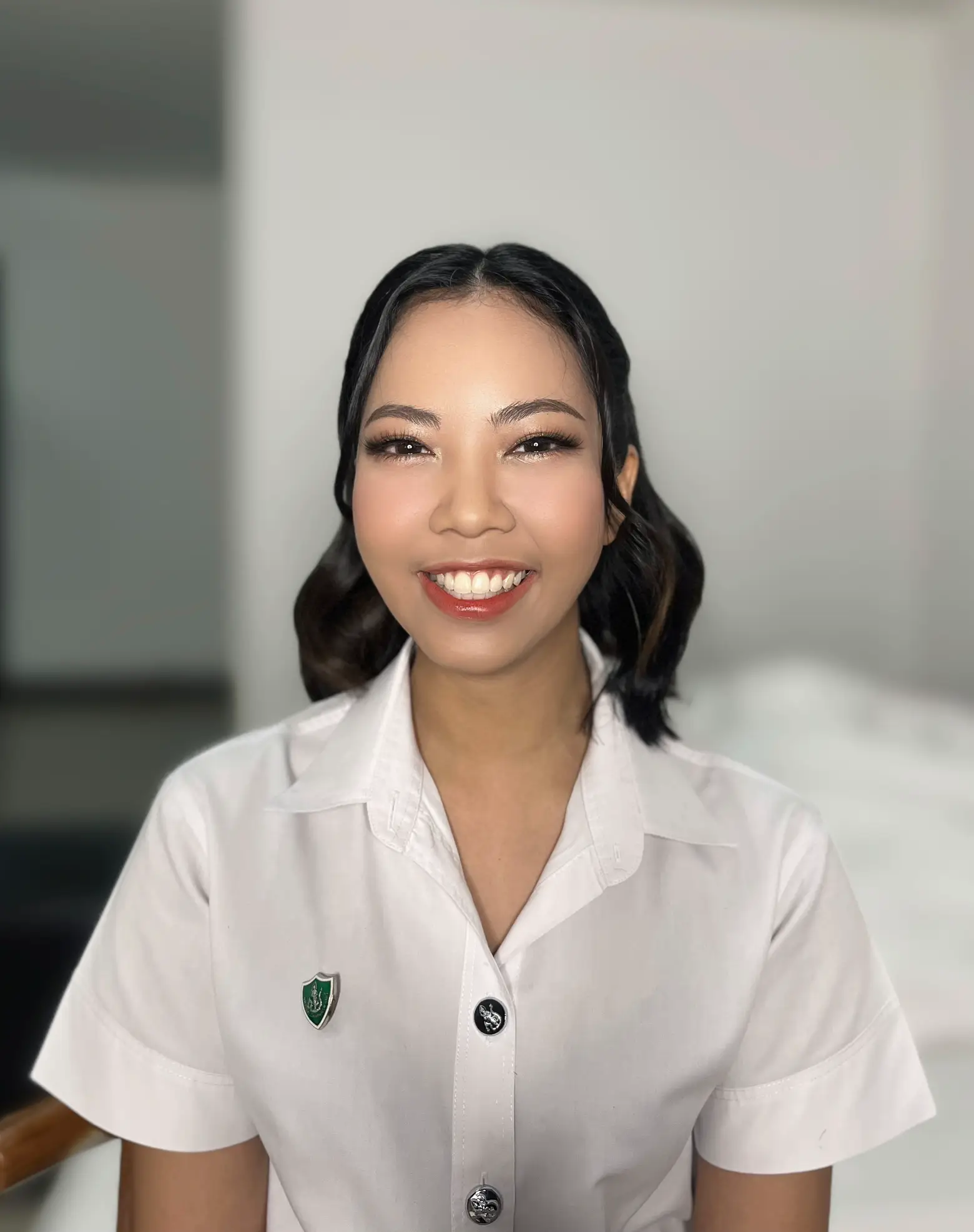 แต่งหน้าให้บัณฑิต ม.เกษตรศาสตร์ วันนี้ สวยออร่ามากคร่าา 🥰💕 | แกลเลอรีที่โพสต์โดย Pomme Makeup ...