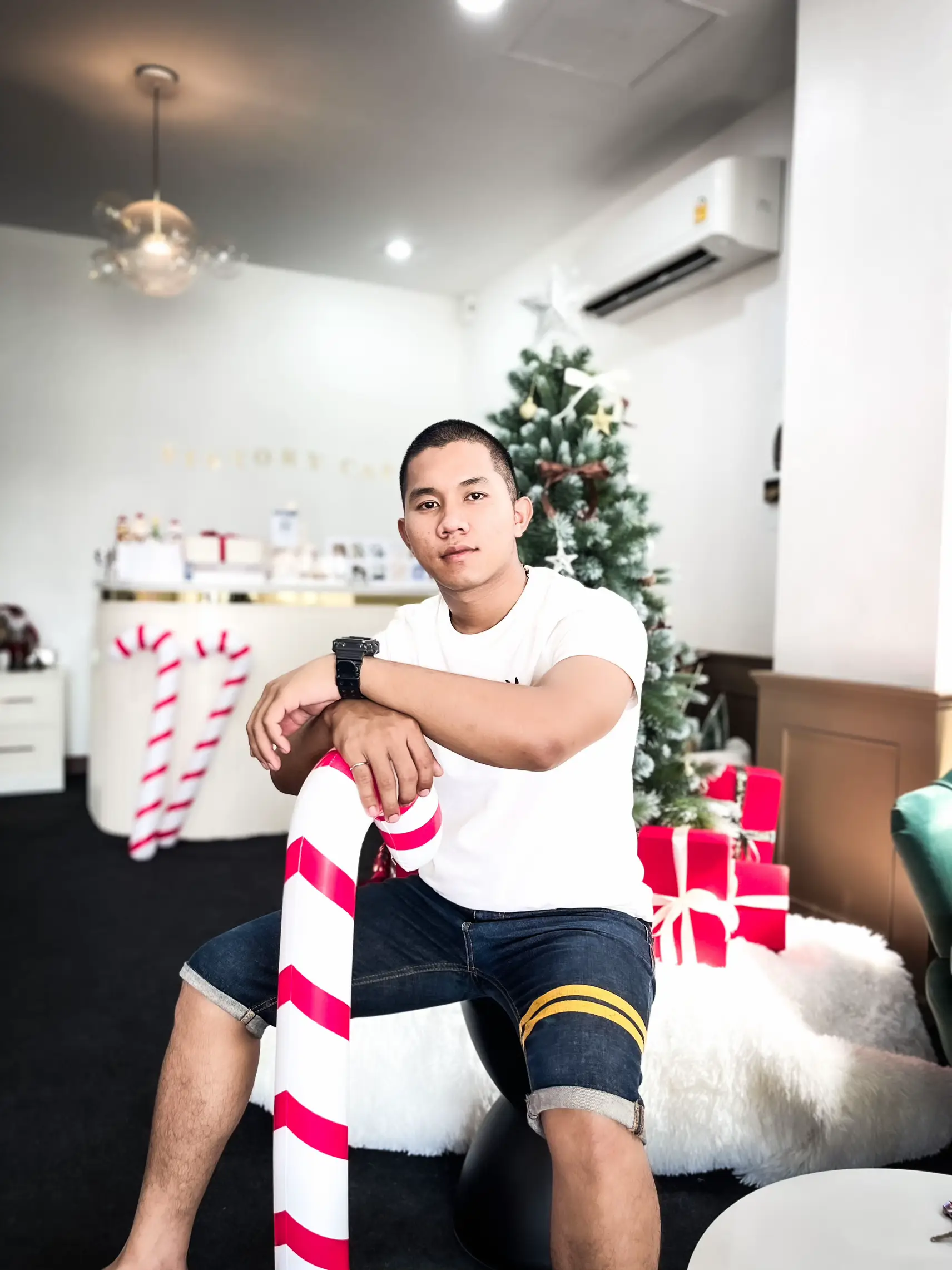 คริสมาสเเล้ว คิดถึงได้ป่าว | แกลเลอรีที่โพสต์โดย Sor Sun | Lemon8