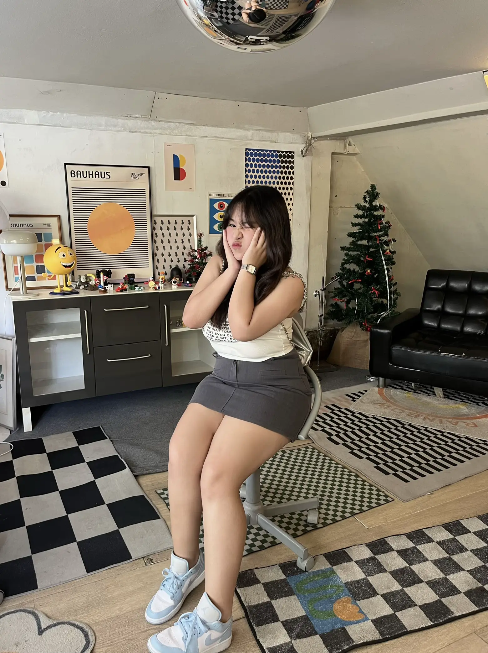 แต่งตัวไปคาเฟ่กัน | แกลเลอรีที่โพสต์โดย Nnnoon | Lemon8