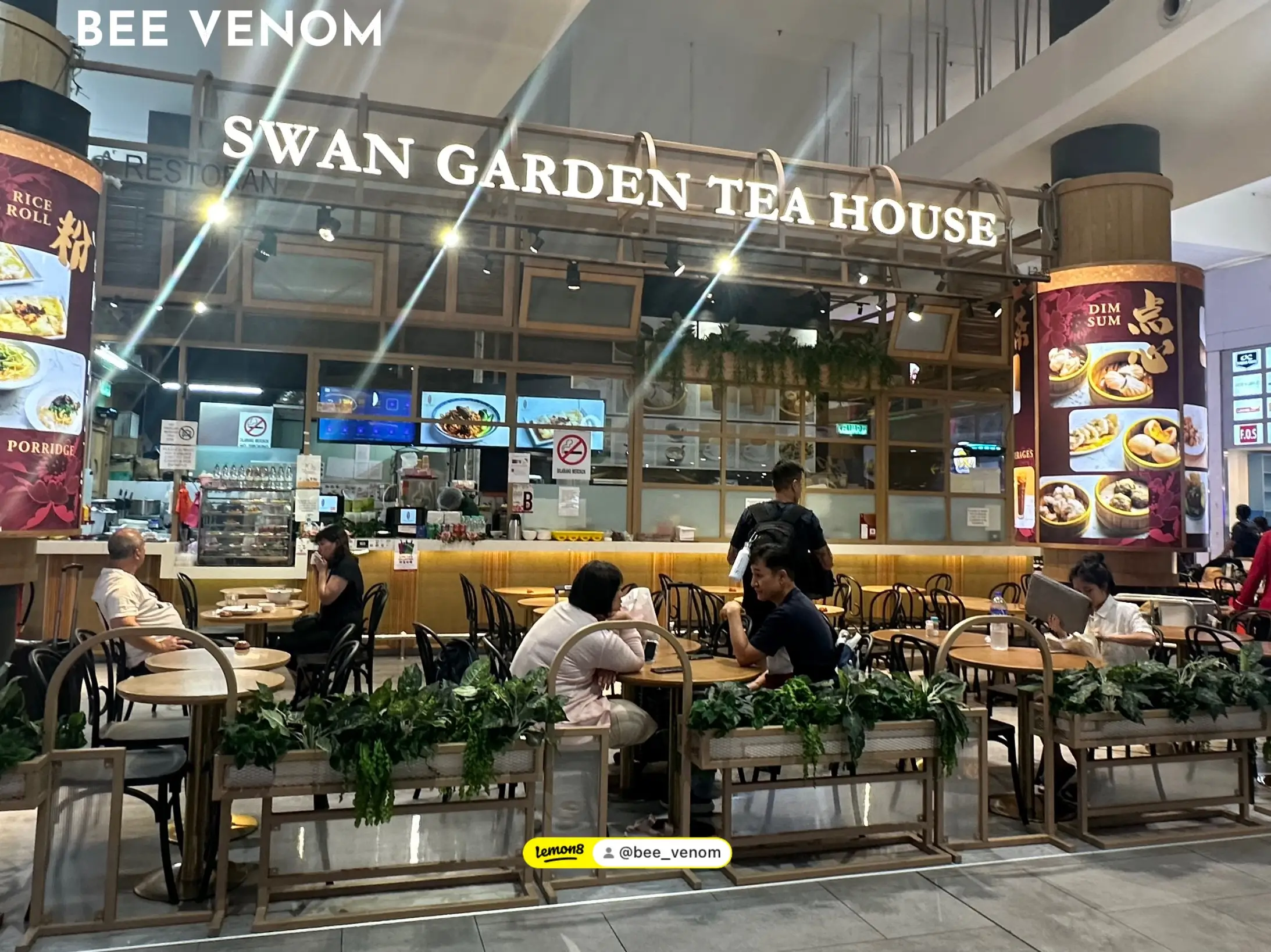 ร้านค้าต่างๆในสนามบินกัวลาลัมเปอร์ ประเทศมาเลเซีย PART 2 | แกลเลอรีที่โพสต์โดย BEE VENOM | Lemon8