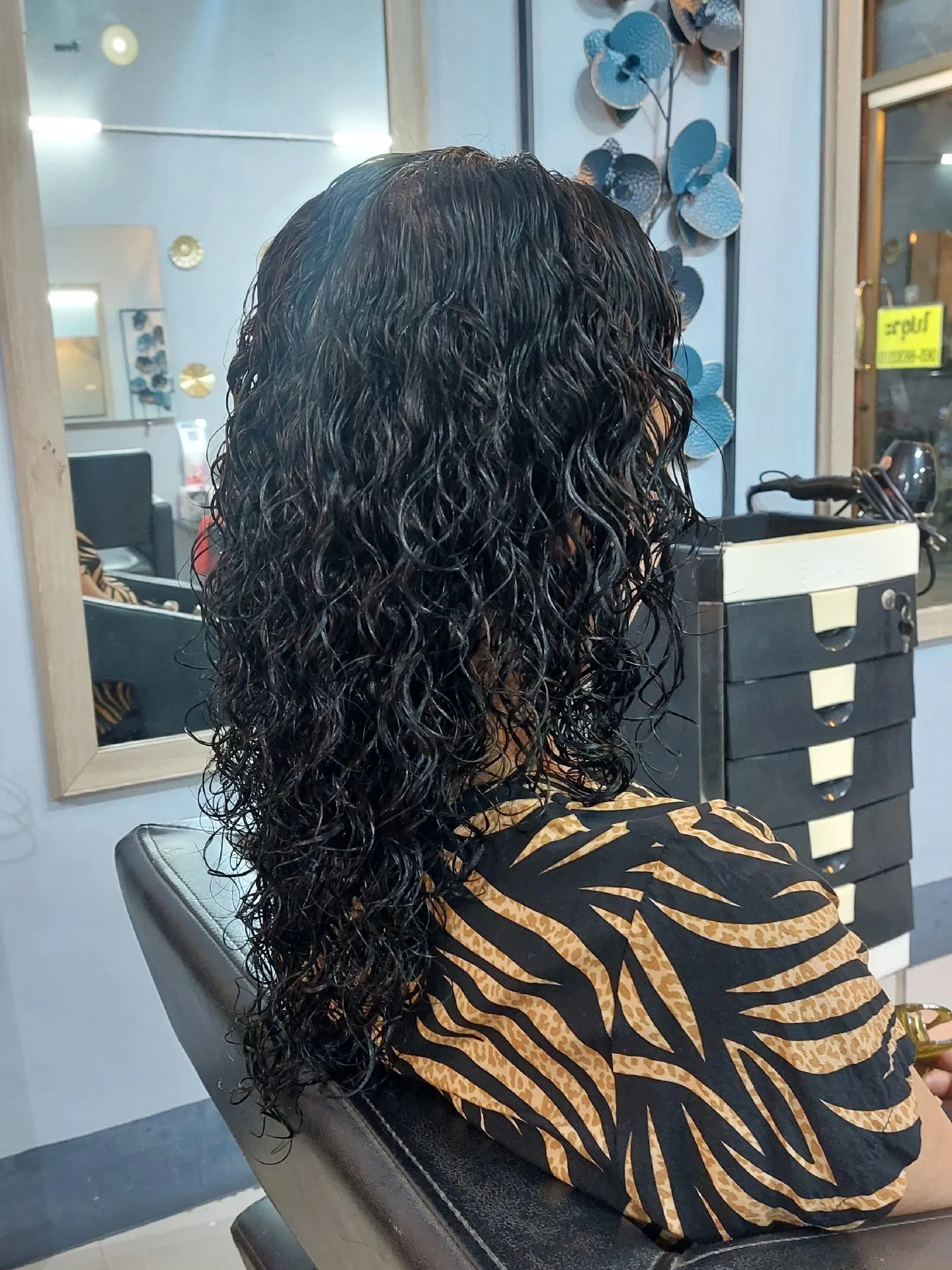 งานดัดพวงองุ่น | แกลเลอรีที่โพสต์โดย เพลินๆเสริมสวย | Lemon8