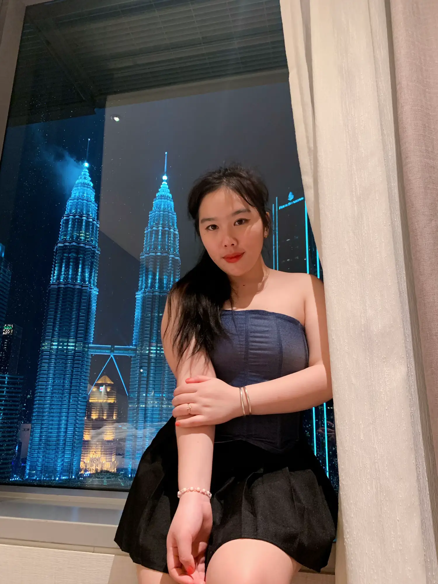 ที่พักวิวตึกแฝด | แกลเลอรีที่โพสต์โดย N'namfon Pretty | Lemon8