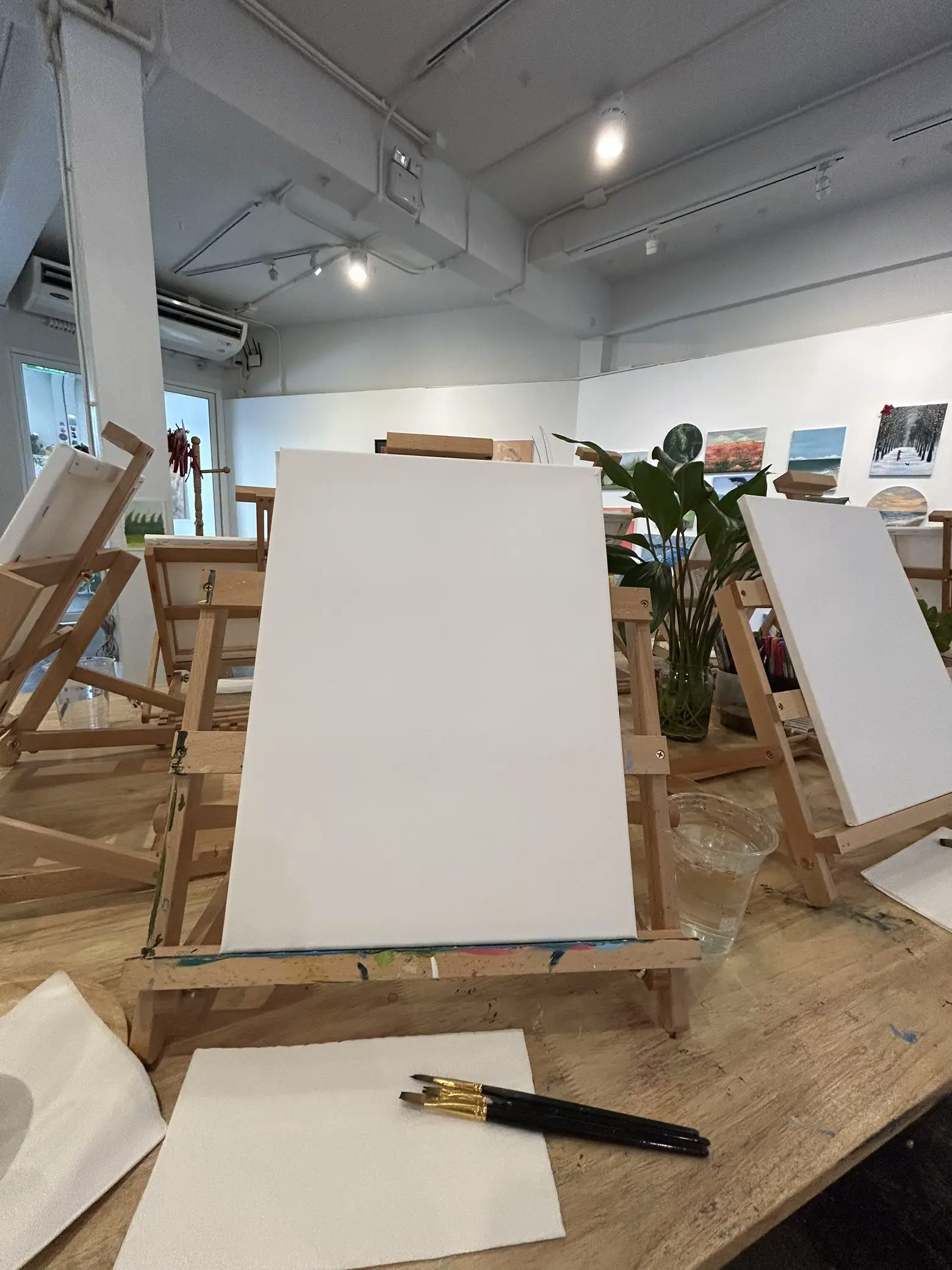 Palette Art & Craft : Workshop ติด BTS ทองหล่อ!🎨 | แกลเลอรีที่โพสต์โดย kksww_ | Lemon8