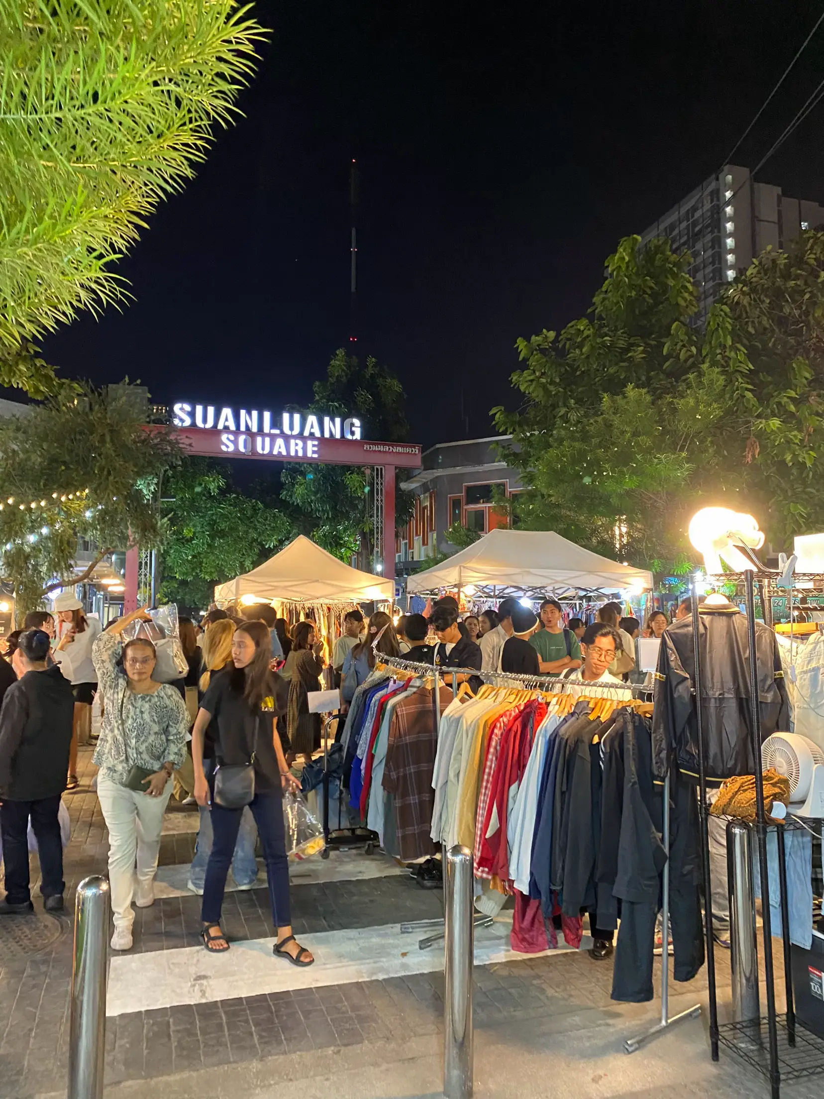 Knock Knock Market 🛍️ แลนด์มาร์คของเหล่านักชอป ย่านจุฬา🏮 | แกลเลอรีที่ ...