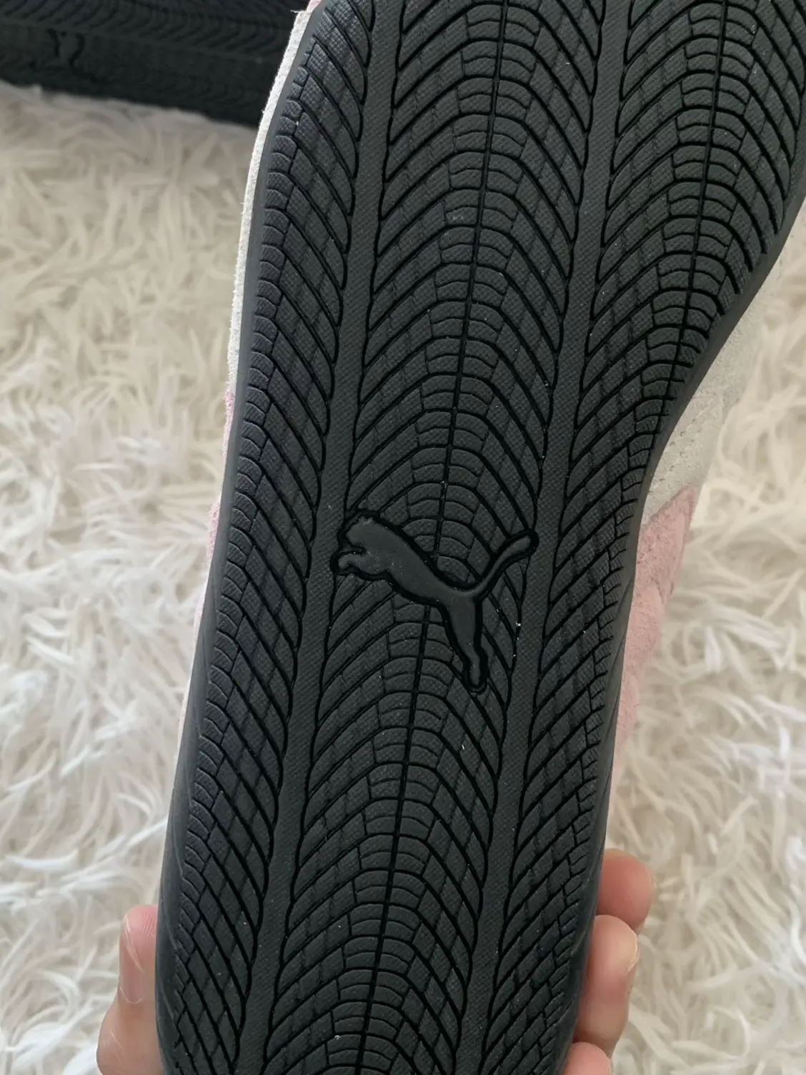 รีวิว Puma Speedcat OG " Pink White " 🎀 | แกลเลอรีที่โพสต์โดย Moonblue.s | Lemon8