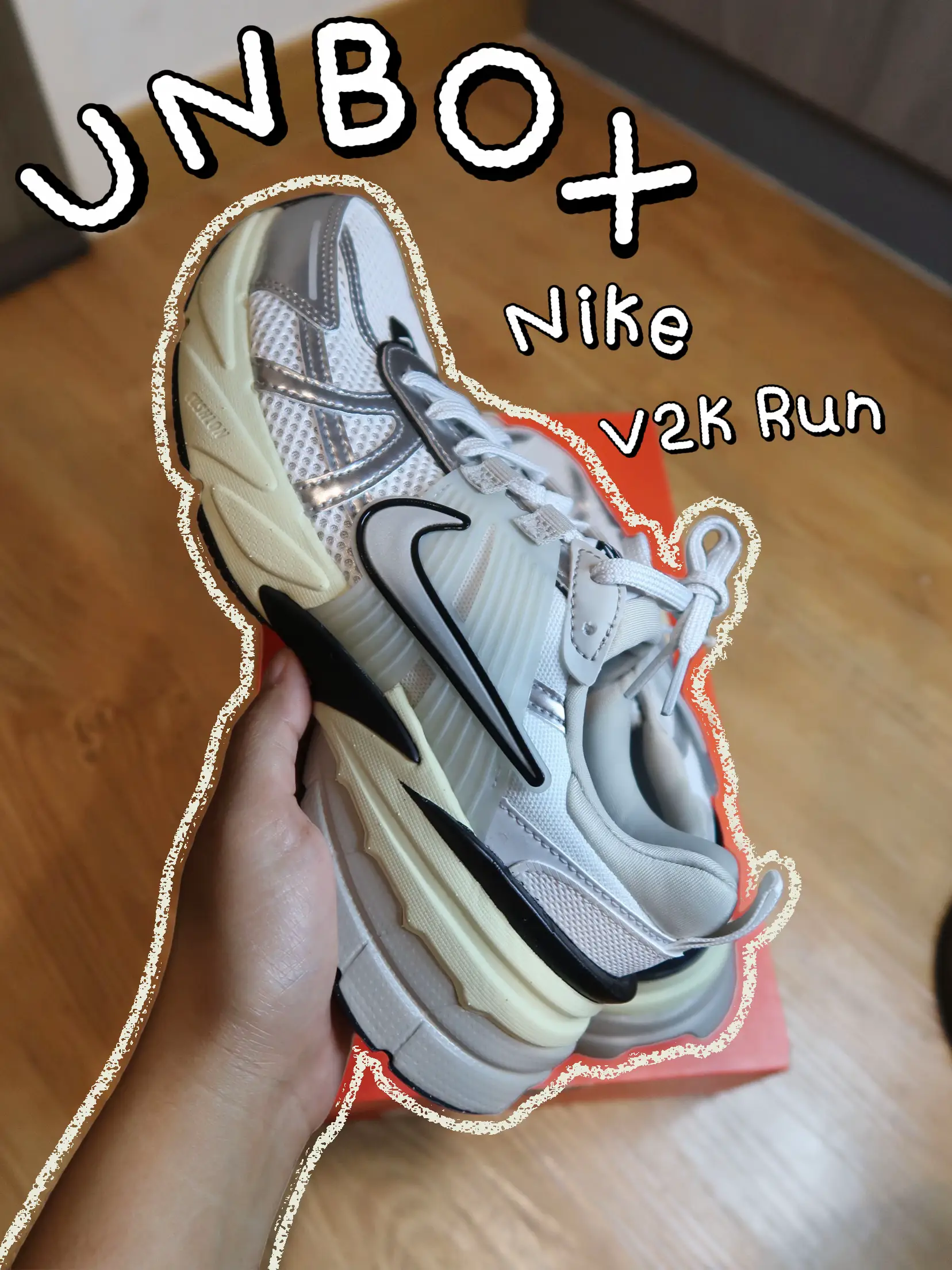 UNBOX Nike V2K Run | แกลเลอรีที่โพสต์โดย pani S | Lemon8