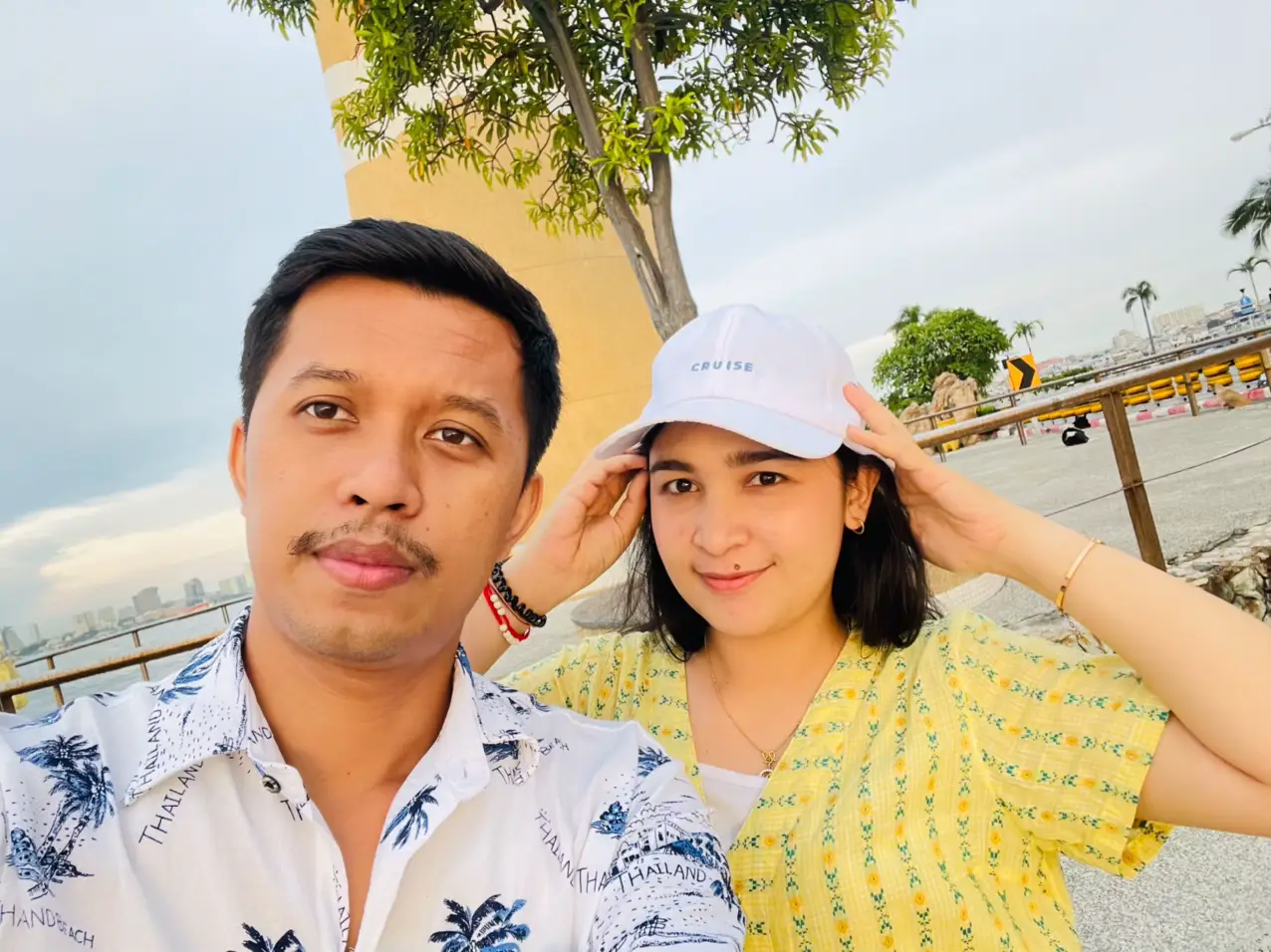 ประภาคารแหลมบาลีฮาย @พัทยา | แกลเลอรีที่โพสต์โดย Pattara M. | Lemon8