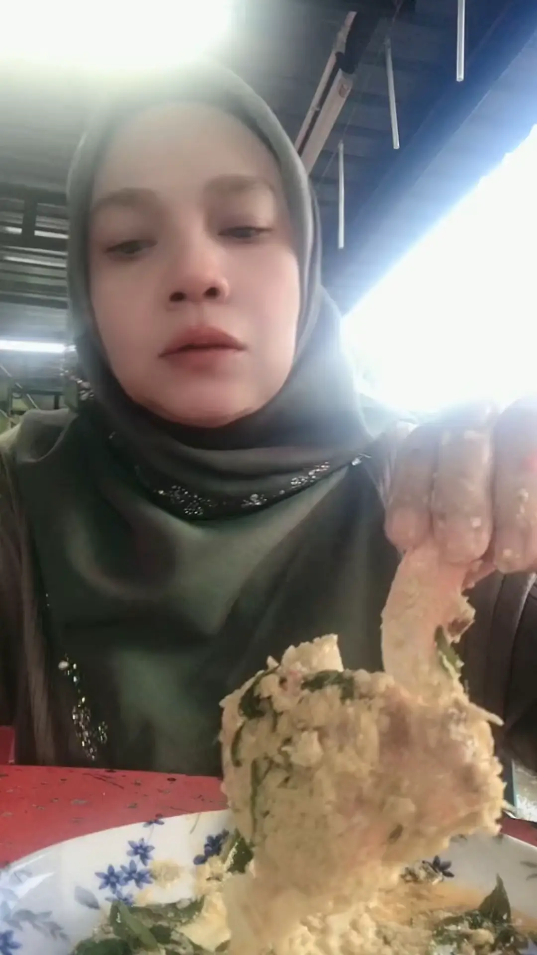 Ketam masak salted egg🤤 | Video diterbitkan oleh Pnnoorsulaiman | Lemon8