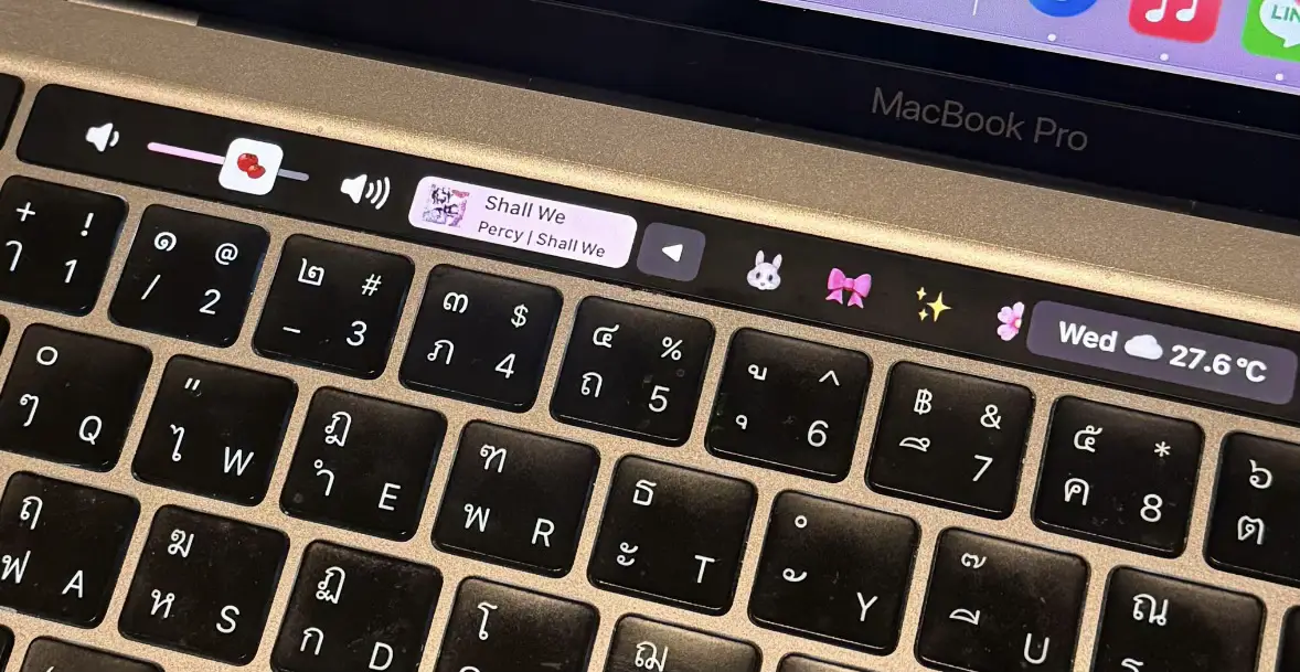 เพิ่มความ cutee! 👀Touch bar👀 ด้วย 🧷bettertouchtool | แกลเลอรีที่โพสต์โดย fishjayly 🪼 | Lemon8