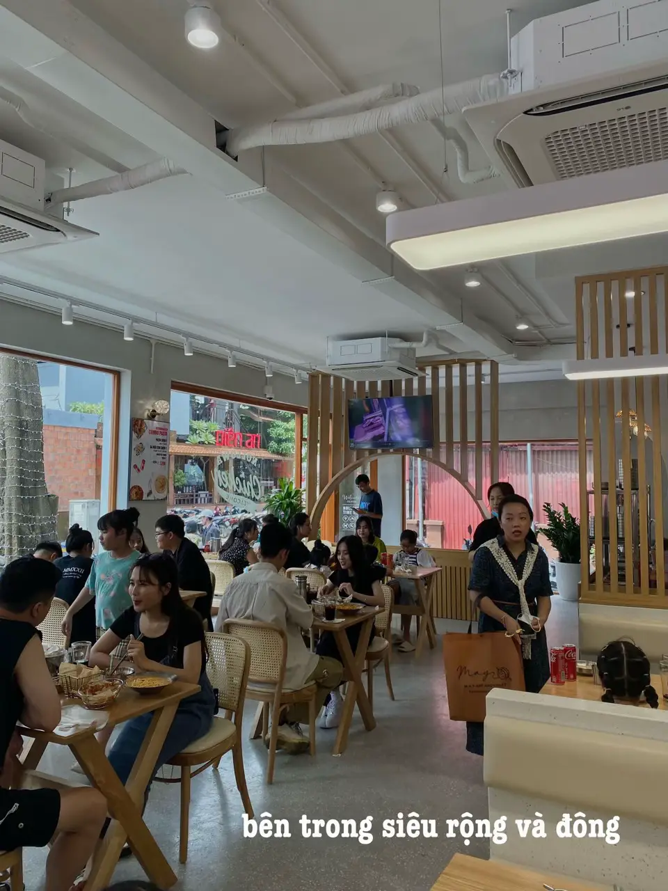 NOLLOWA CHICKEN - Cở sở mới đẹp nhất HN | Bộ sưu tập do 1995kgggg đăng ...