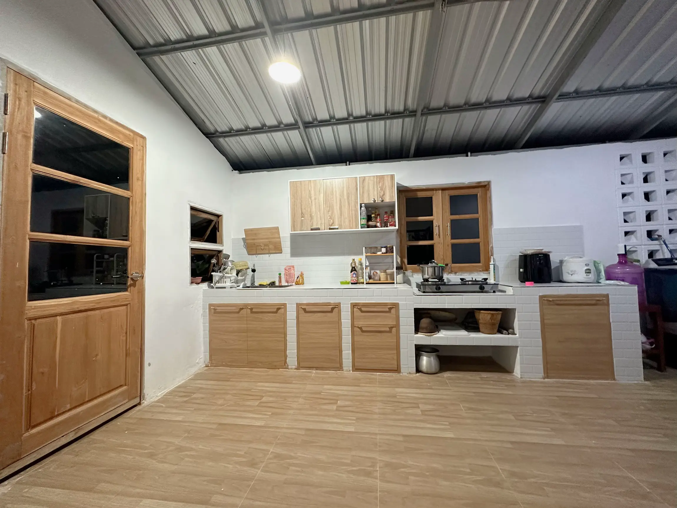 EP.3 สุดท้ายขอครัวมินิมอลได้ไหม | แกลเลอรีที่โพสต์โดย Pam Piyawat | Lemon8