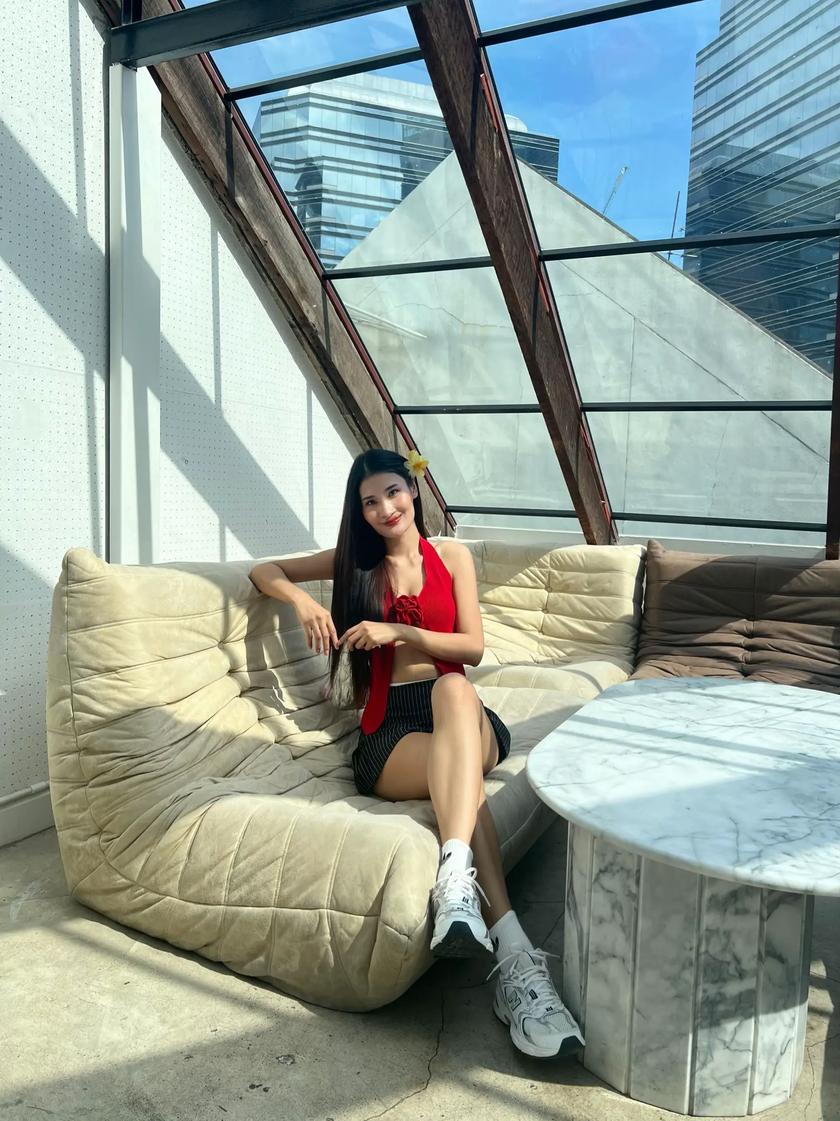 คาเฟ่ลับย่านเพลินจิต @Ninetails on Radio 💿 | แกลเลอรีที่โพสต์โดย Thiti_mj🍞🍞🍞 | Lemon8