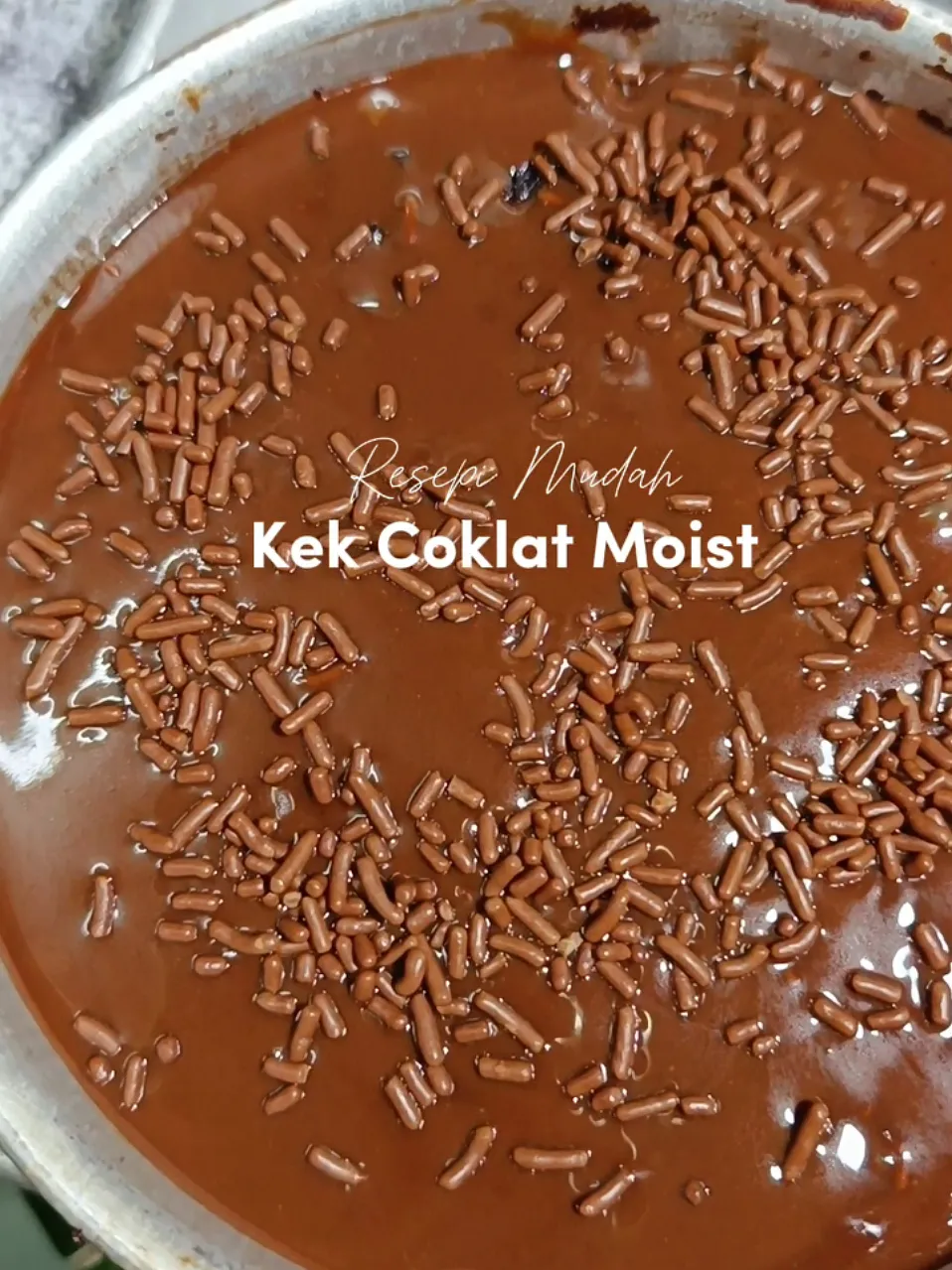 Kek coklat moist resepi mudah | Video diterbitkan oleh its me nur | Lemon8