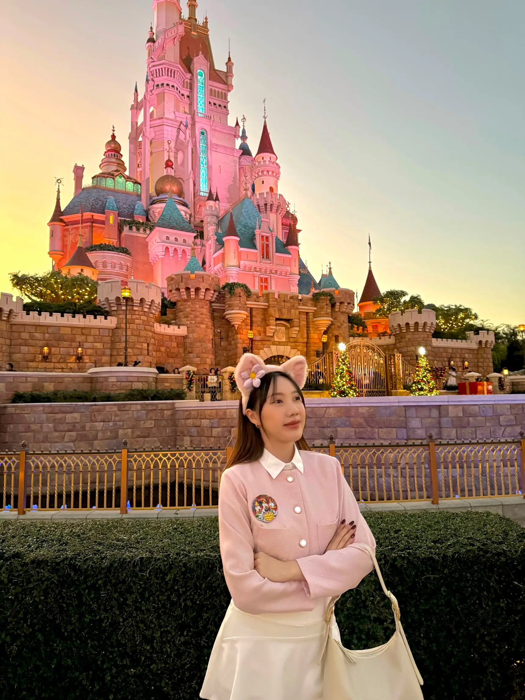 20 ไอเดียยอดนิยมเกี่ยวกับ แต่งตัว Disneyland ในปี 2024