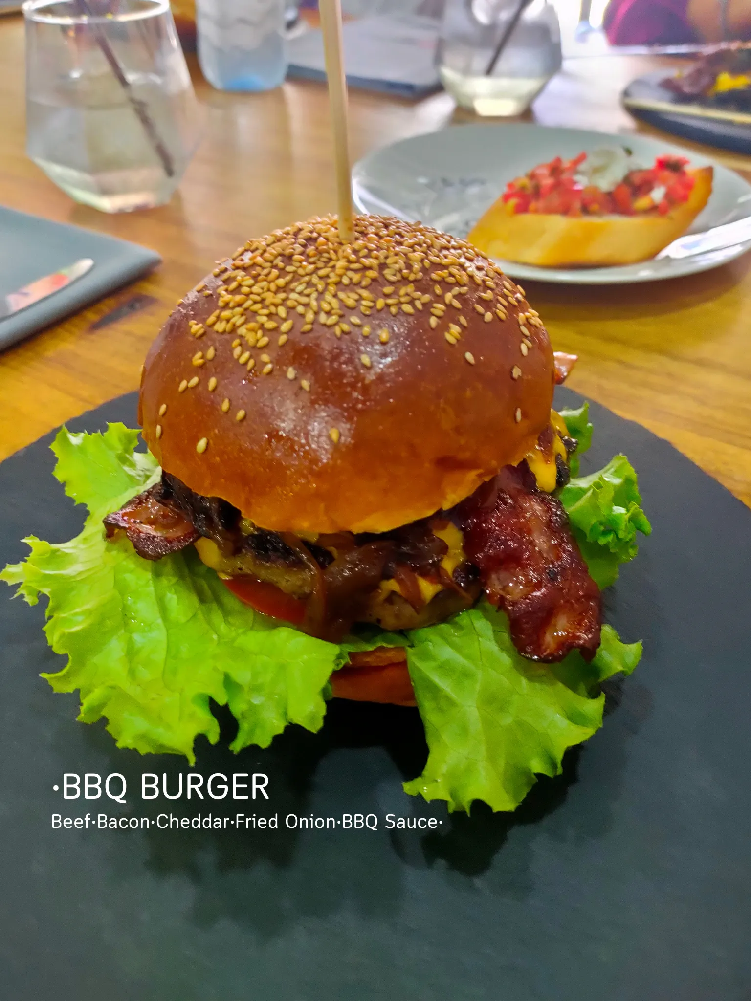 Burger Station เบอร์เกอร์ร้านเด็ดในพัทยา | แกลเลอรีที่โพสต์โดย Greenonym🪴 | Lemon8
