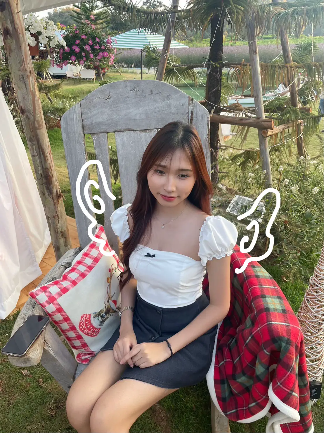 Cafe coordinates reopened. He's big. | Gallery posted by iamchoc0late ...