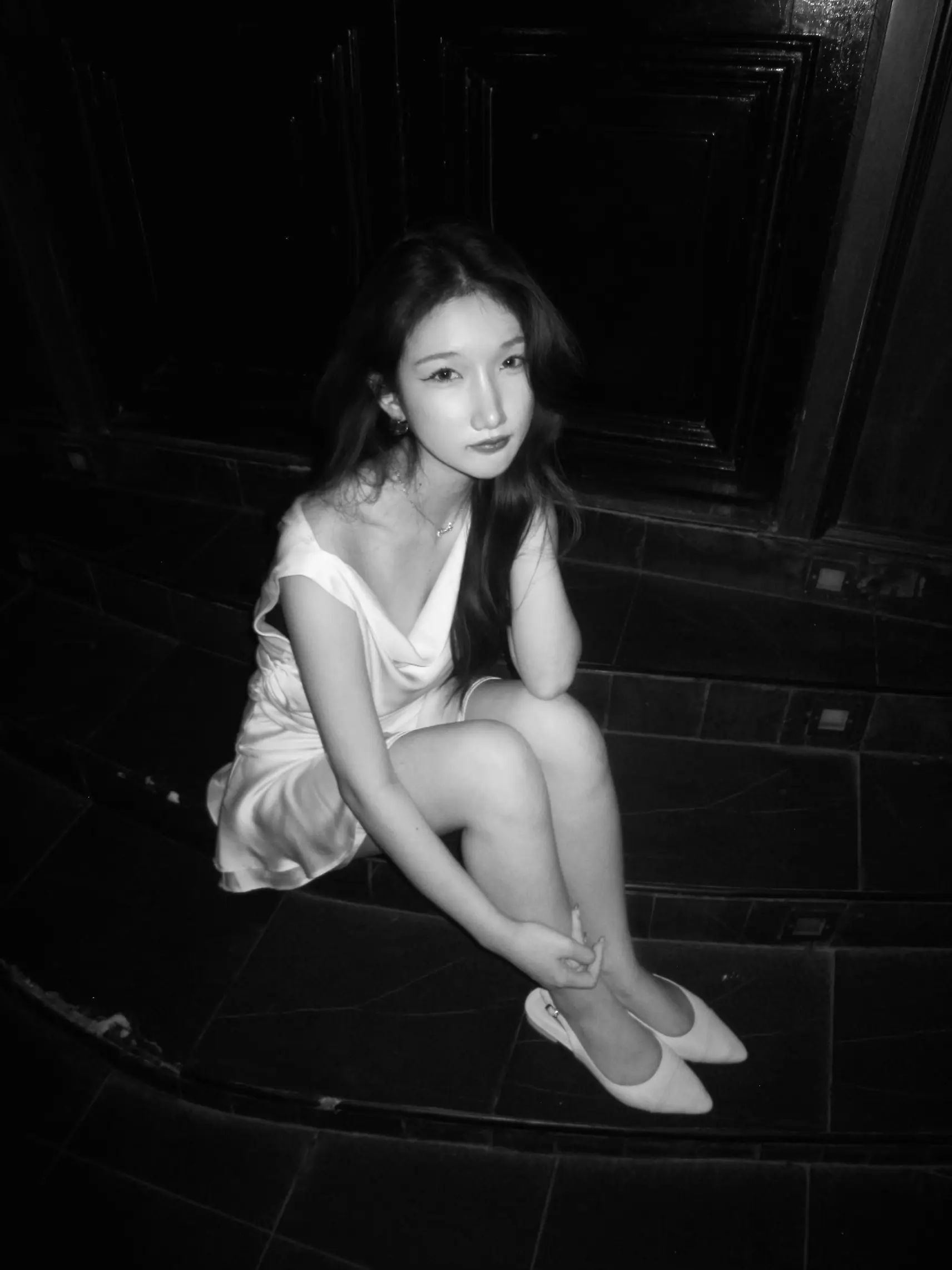 OOTD NIGHT OUT | แกลเลอรีที่โพสต์โดย Bambi | Lemon8