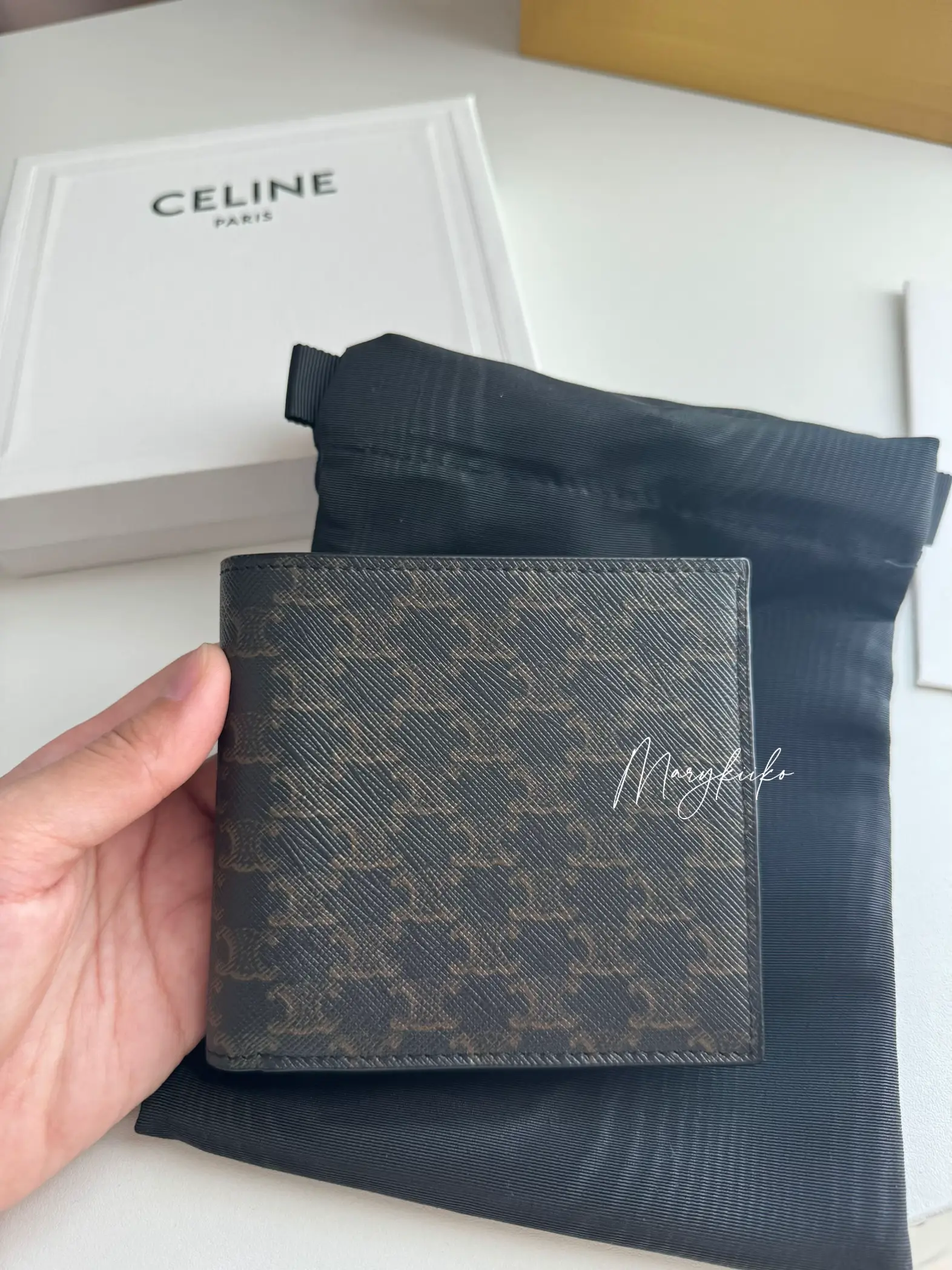 ผู้เปย์มาเยอะ ได้เวลาเปย์ผู้ Celine Wallet | แกลเลอรีที่โพสต์โดย ...
