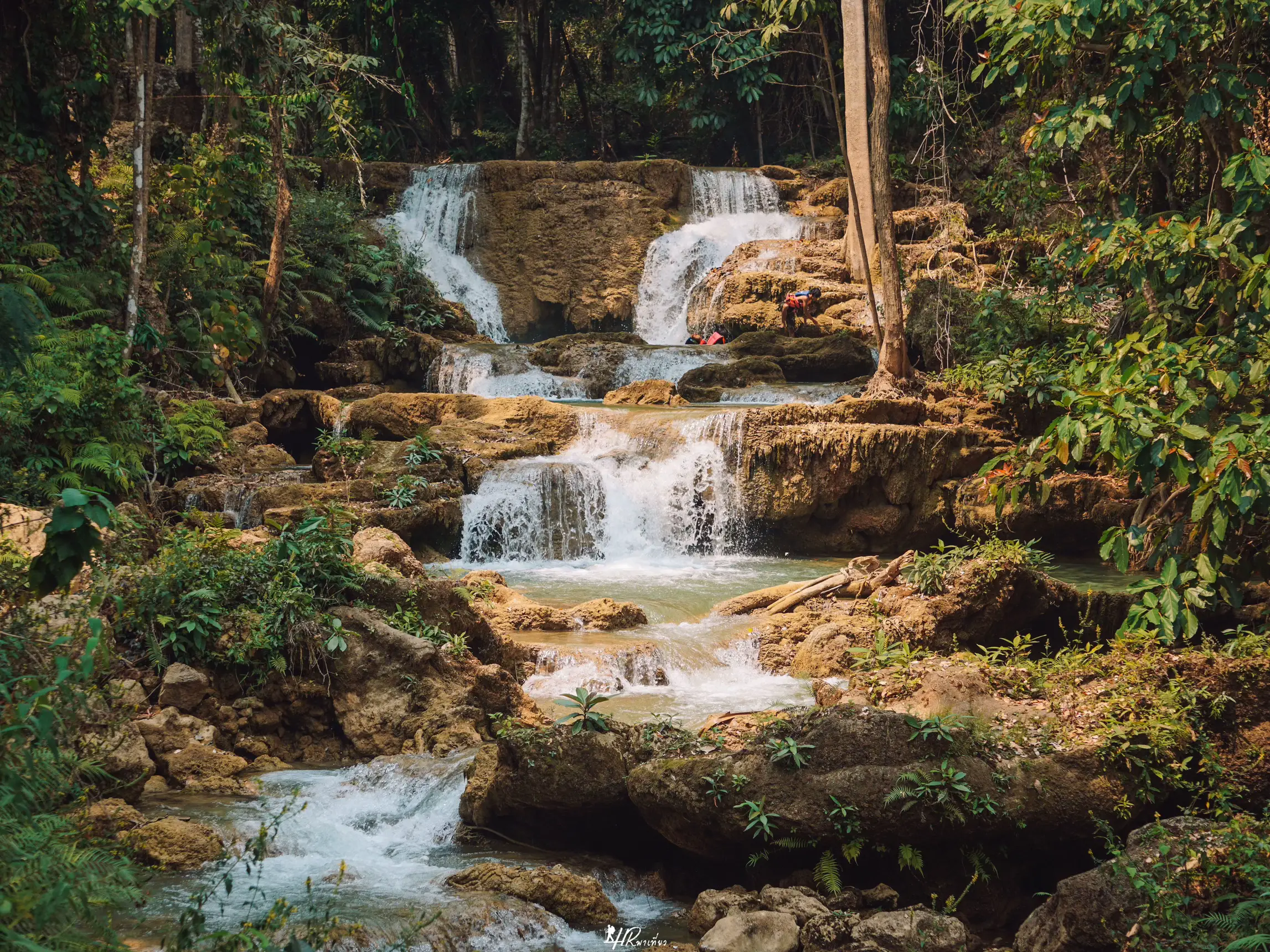 อากาศร้อนๆ เจอแบบนี้ สดชื่น 🌿💦 | แกลเลอรีที่โพสต์โดย HRพาเที่ยว | Lemon8