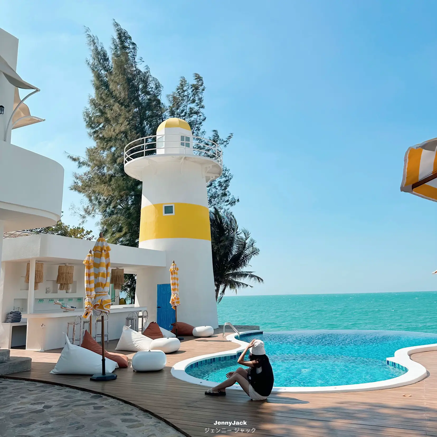 # Café reopens some Sea of love Pattaya | Gallery posted by JennyJack ...