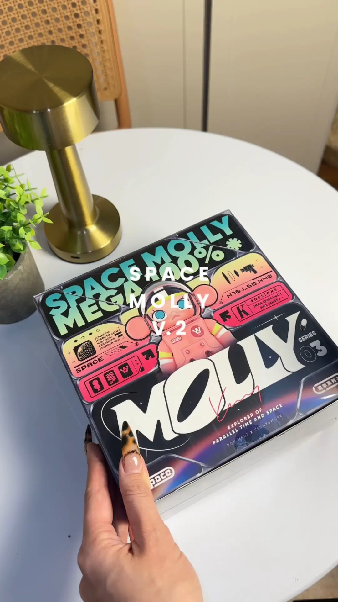 Space Molly V.2 | วิดีโอที่เผยแพร่โดย MYNSTER 💋 | Lemon8