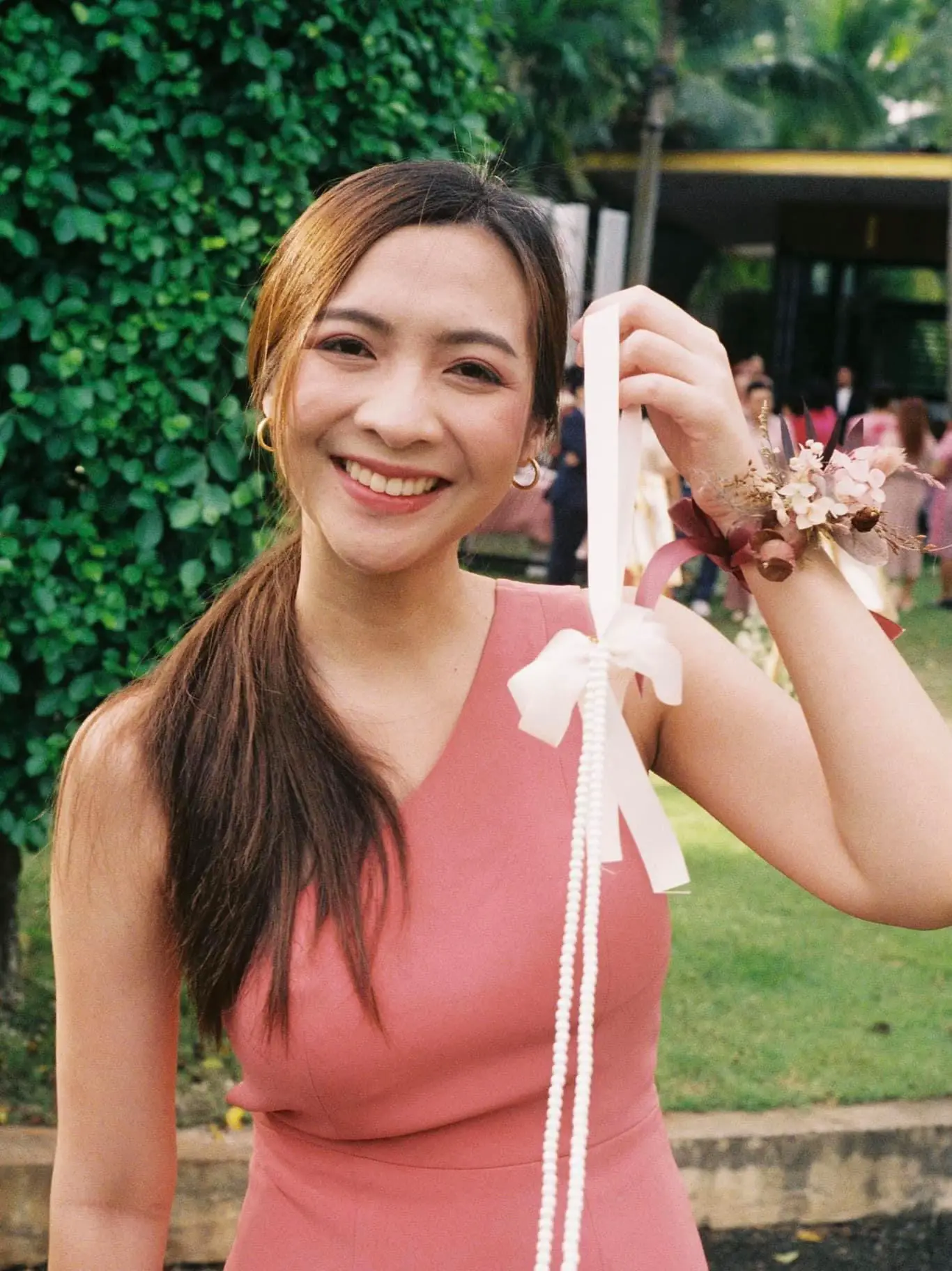 Oufit ideas : งานแต่งที่ใดเป็นได้แค่แขกรับเชิญ~ | แกลเลอรีที่โพสต์โดย Vg.good | Lemon8