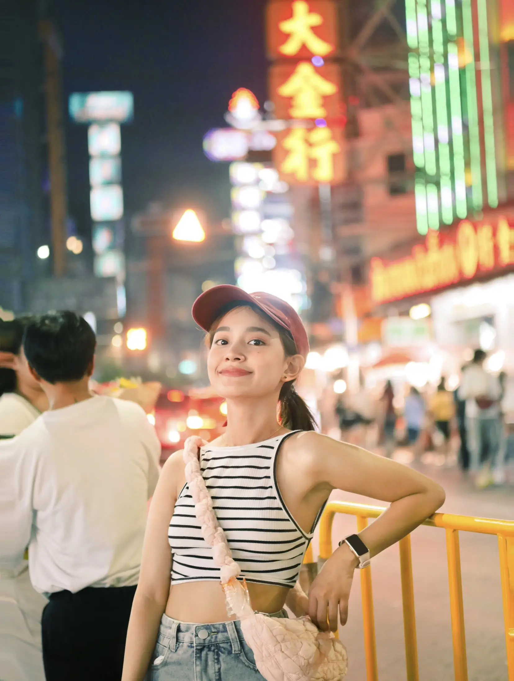 🏮 แจกไอเดียวถ่ายรูปที่ “เยาวราช” ตอนกลางคืน แบบปังปุริเย่〰️ | แกลเลอรีที่โพสต์โดย Chonchanok ...