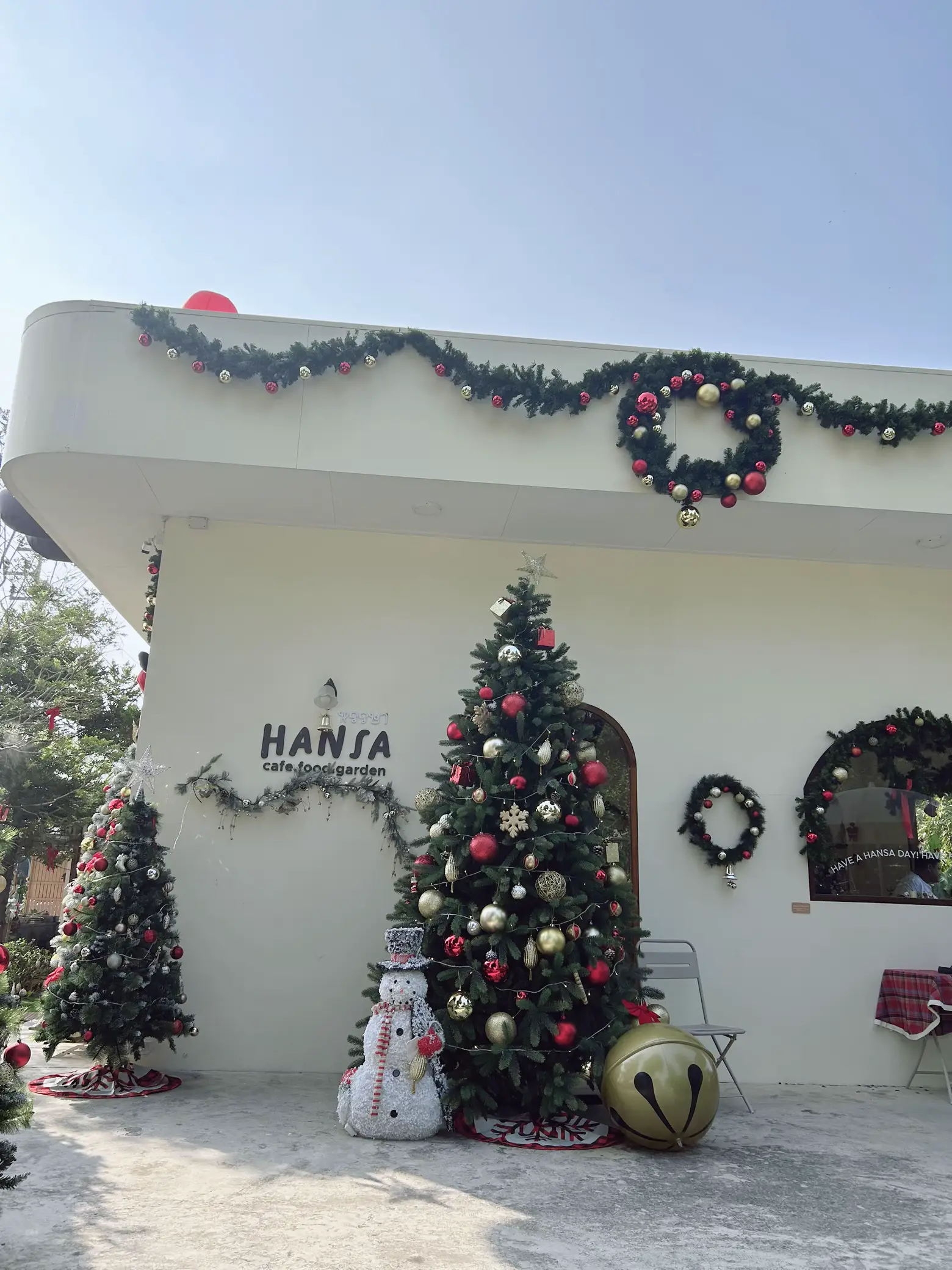 คาเฟ่ตกแต่งธีมคริสต์มาส ปากเกร็ด : HANSA CAFE 🎄🎅🏻🎁 | แกลเลอรีที่โพสต์ ...