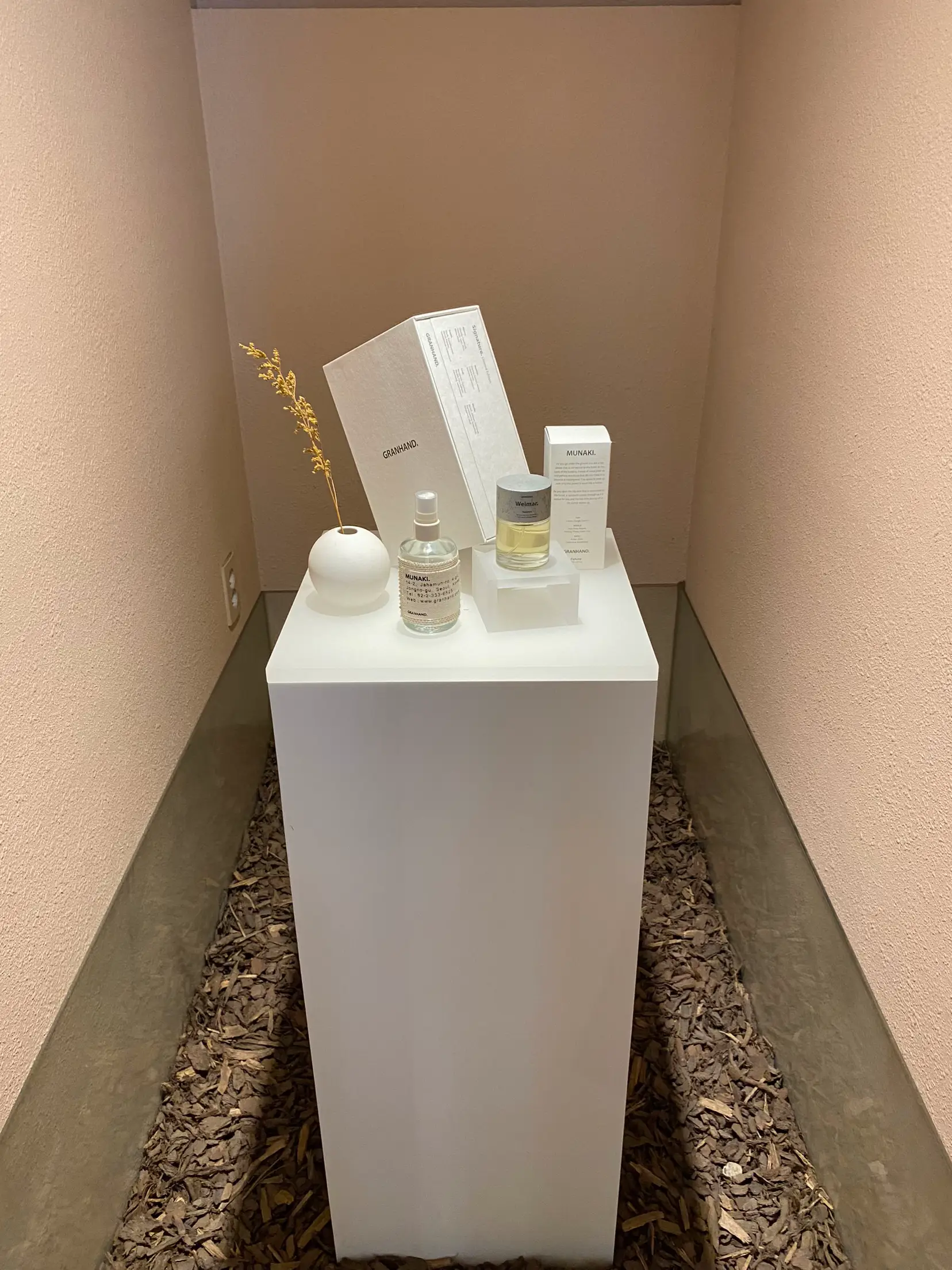 Trải nghiệm mua nước hoa GRANDHAND. tại Seoul | Bộ sưu tập do Tường Vy đăng | Lemon8