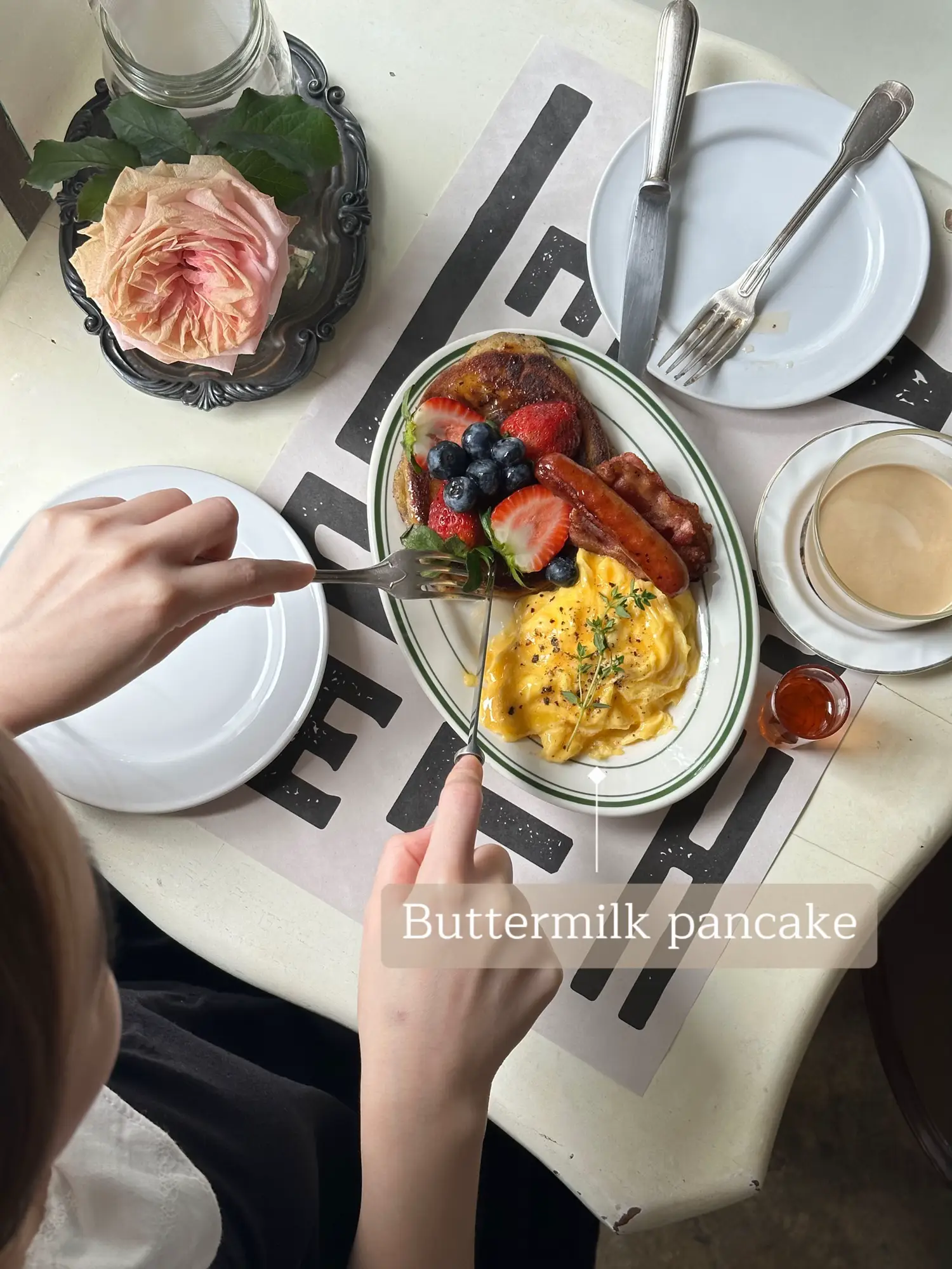 🍳Alex&Beth ชวนไปทานBrunchดีๆ🥞ย่านกรุงเก่า | แกลเลอรีที่โพสต์โดย @แฟนขับ ...