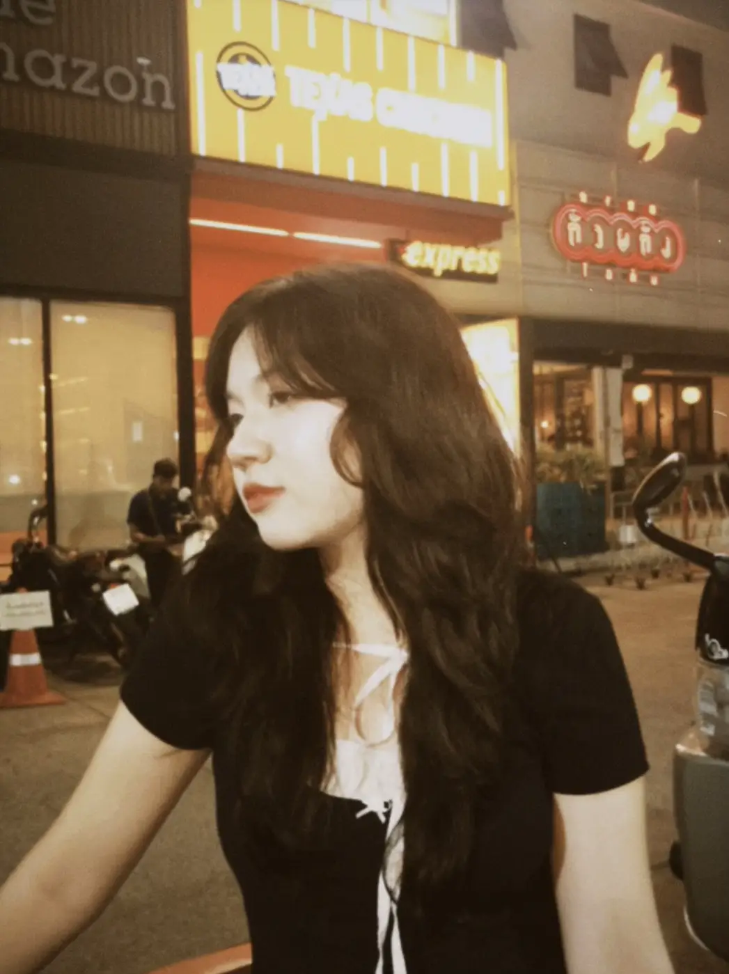 DAZZ CAM กล้องที่ใครๆหลายคนถ่ายได้ด้วยเอง📸 | แกลเลอรีที่โพสต์โดย Nuttt.tt | Lemon8