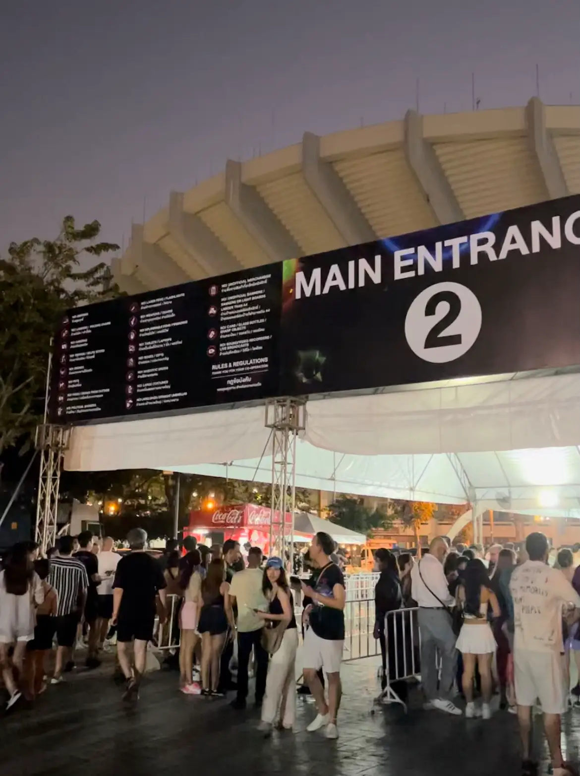 คำแนะนำการไปคอนเสิร์ต🥺👍🏻 | แกลเลอรีที่โพสต์โดย mimipmk | Lemon8