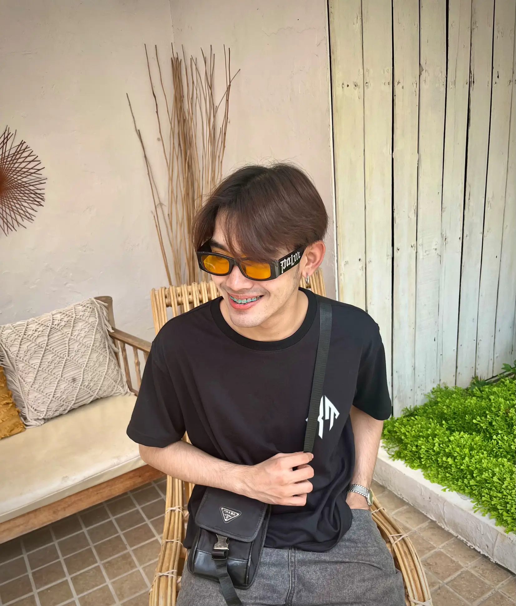 ไม่ชอบเราไม่เป็นไร ชอบเสื้อเราหน่อยได้ไหมอ่าา 🥰😘 | แกลเลอรีที่โพสต์โดย Looknum Bunmee | Lemon8