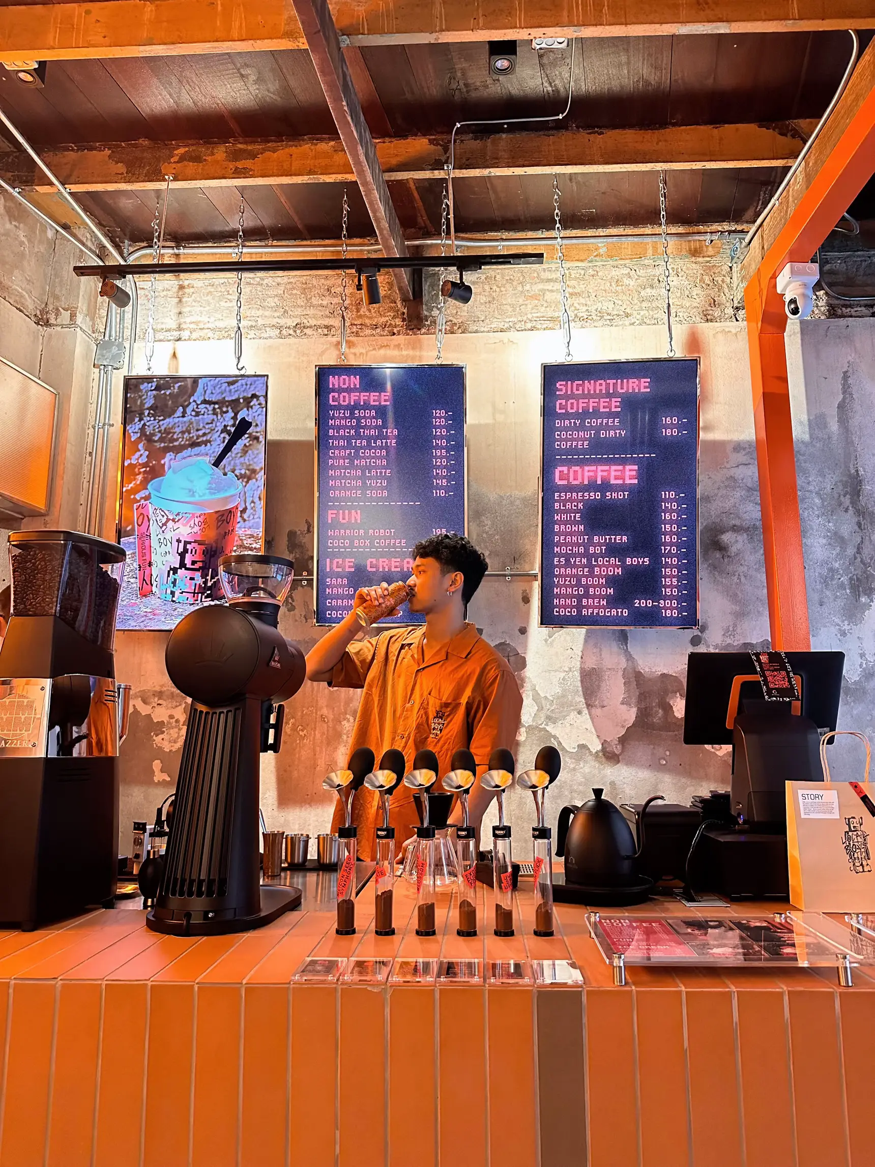 Local Boys Coffee🧡 คาเฟ่เท่ ๆ ย่านทรงวาด | แกลเลอรีที่โพสต์โดย Fern ...