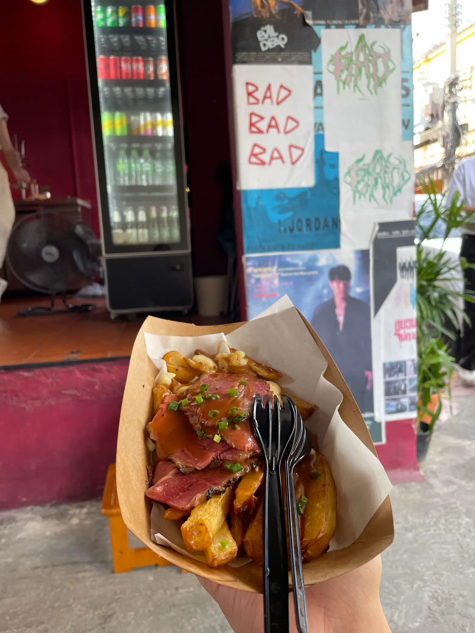 BAD POUTINE | แกลเลอรีที่โพสต์โดย Flapjack016 | Lemon8